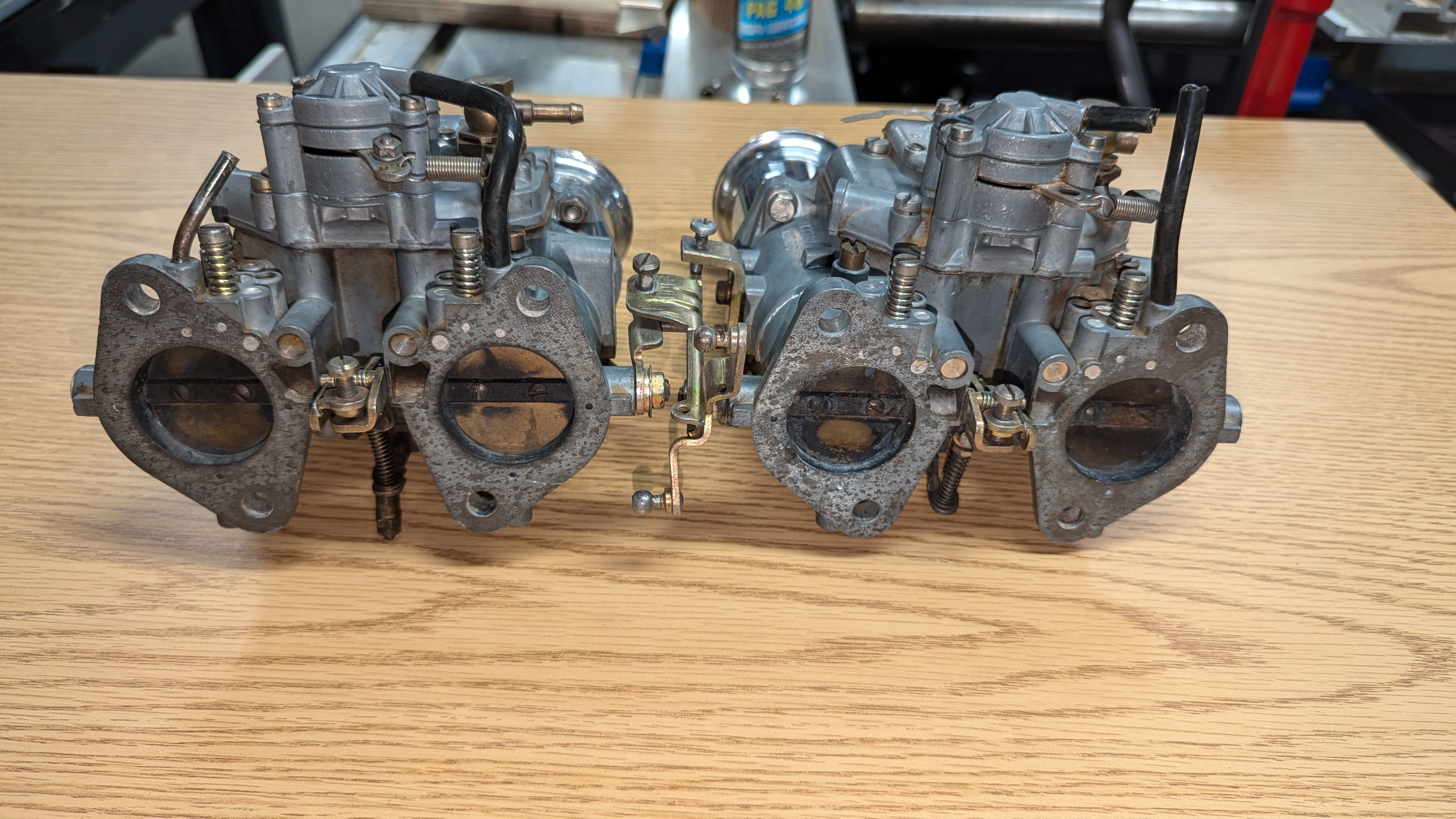 Solex Twin 40 DDH Side Draft Carburetors and Intake Manifold |﻿ Engine and Drivetrain