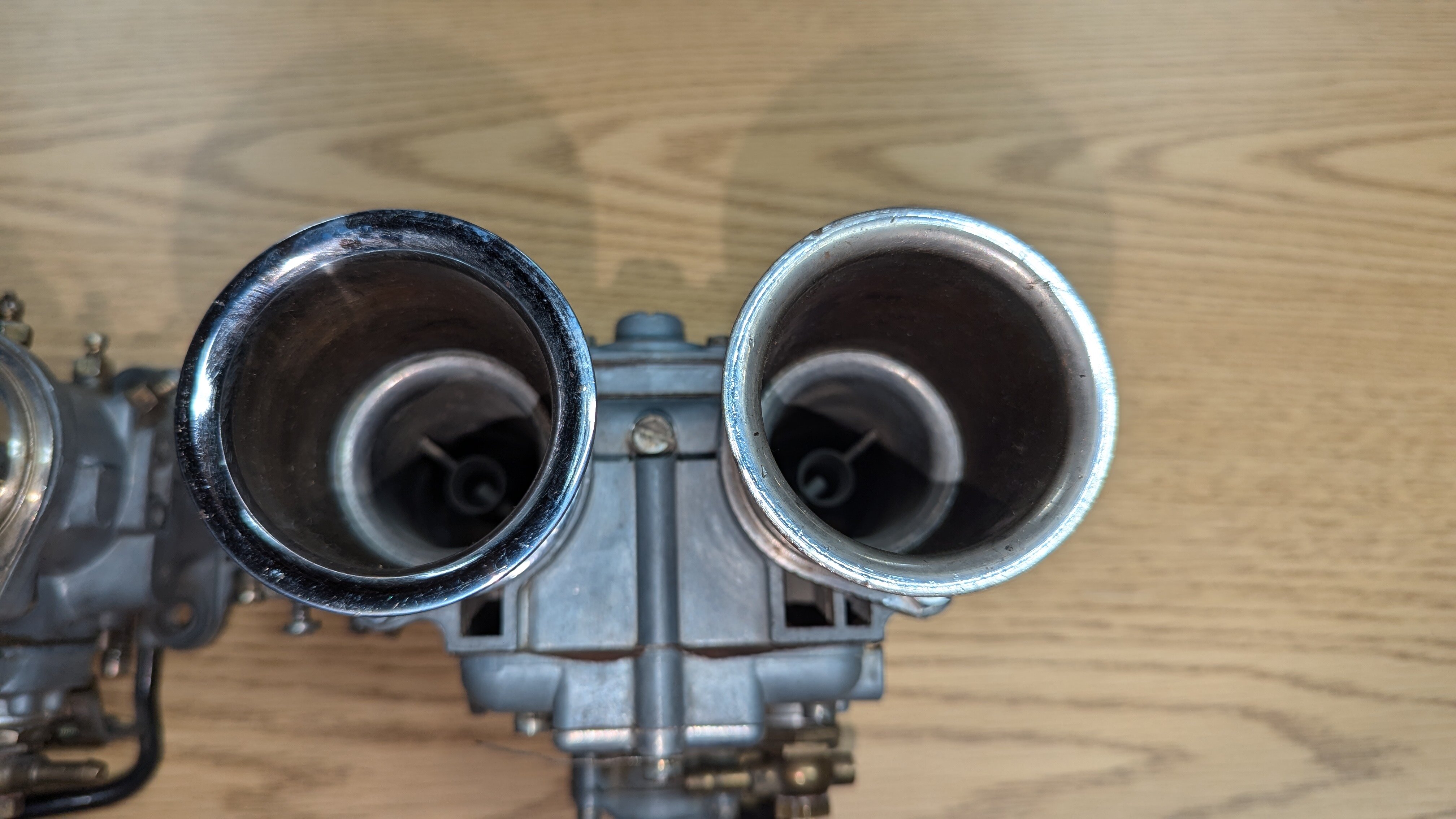 Solex Twin 40 DDH Side Draft Carburetors and Intake Manifold |﻿ Engine and Drivetrain