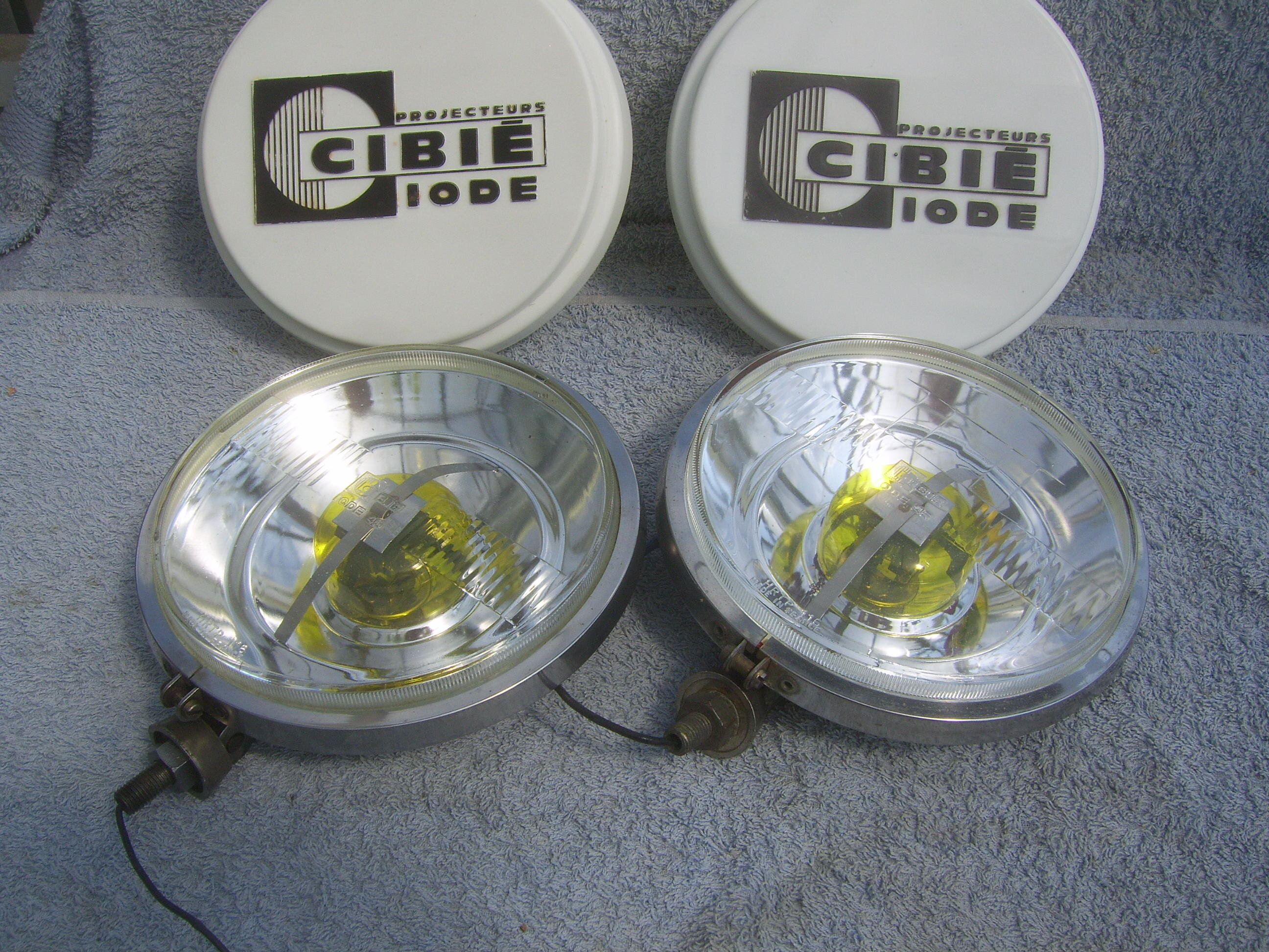 FS: Cibie 45 Yellow Driving Lights, Clear Lenses + Covers. |﻿ Miscellaneous