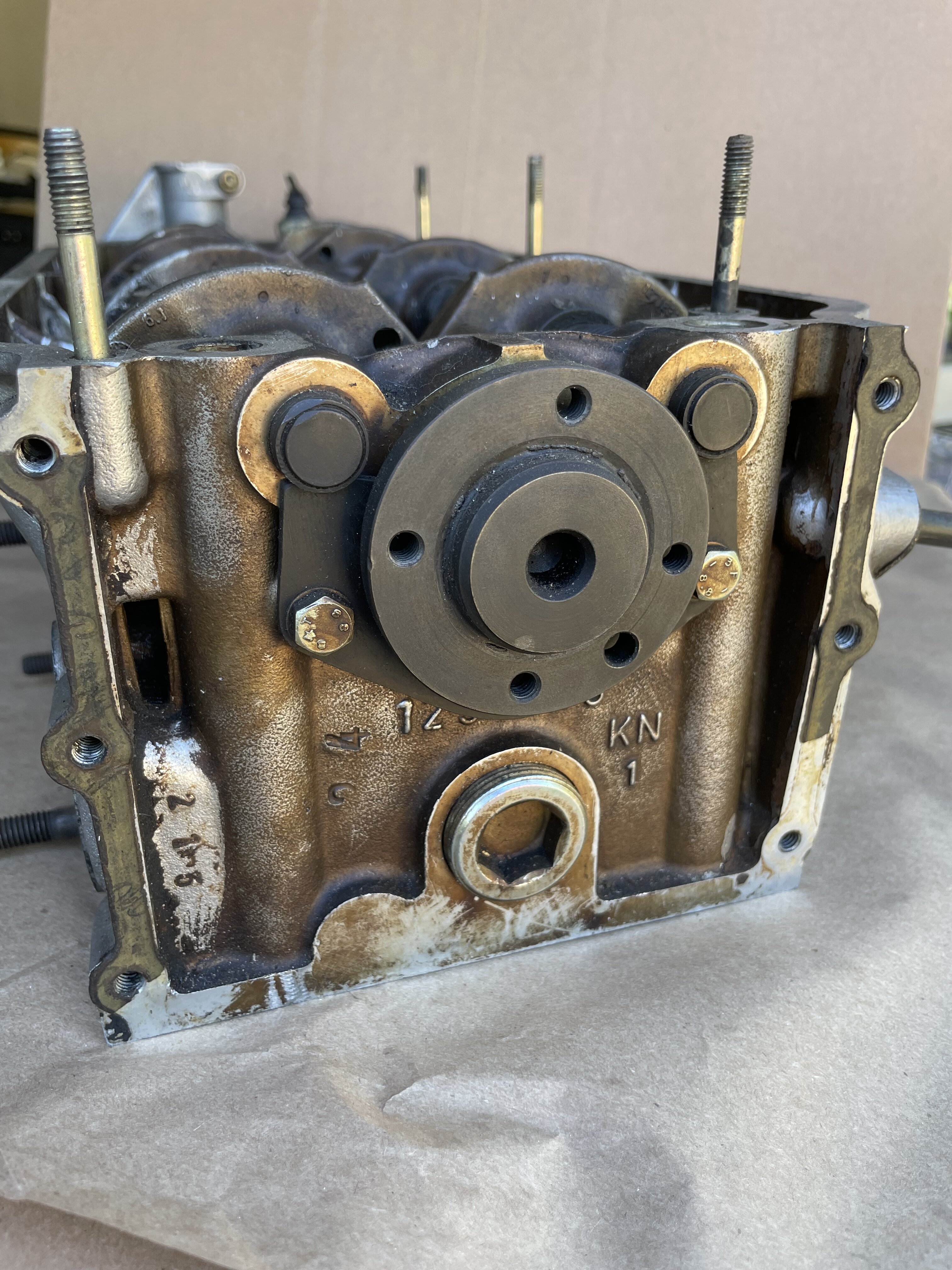 E12 head |﻿ Engine and Drivetrain