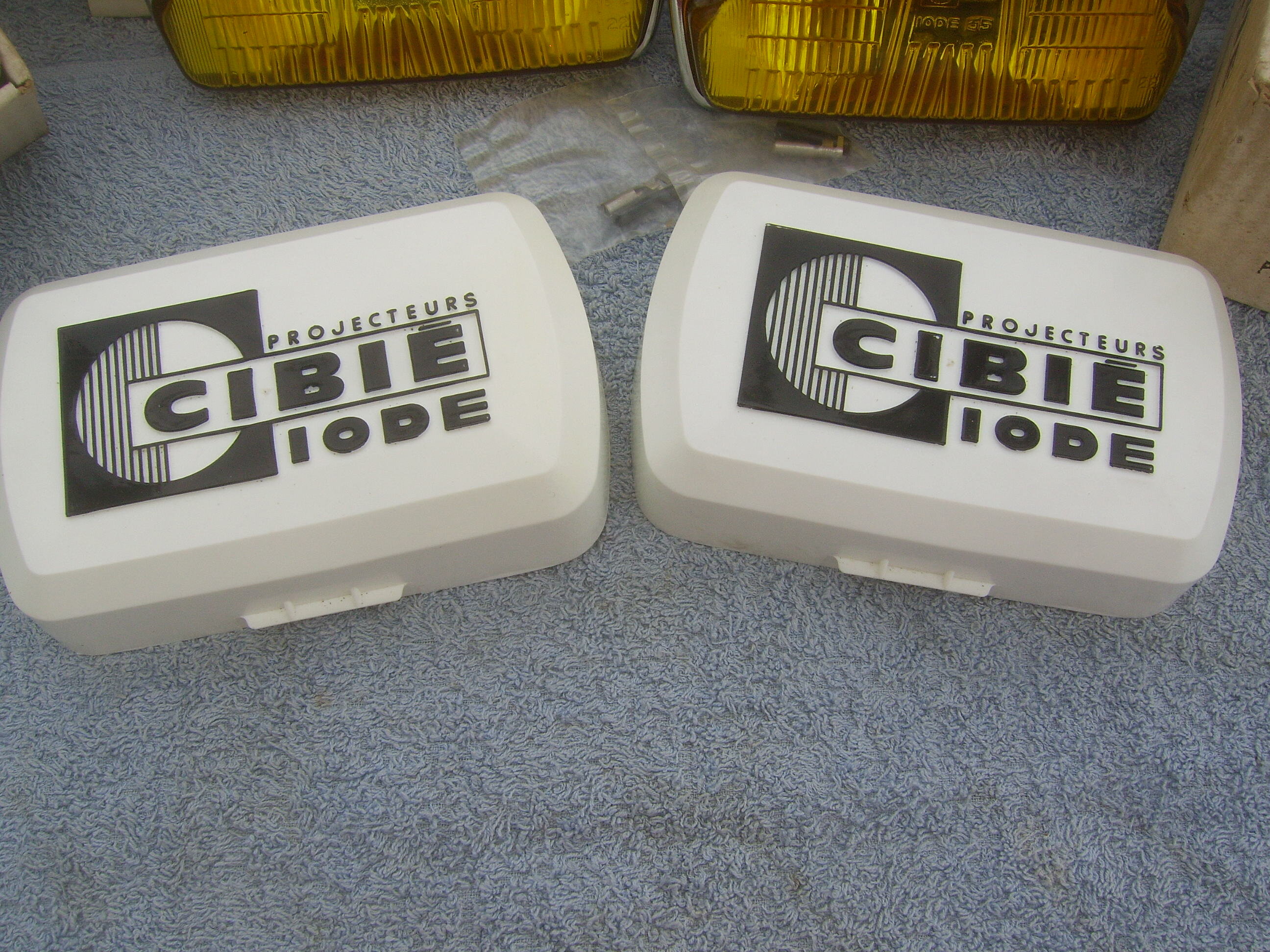 FS: NOS Cibie 35 Yellow Fog Lights + NOS Covers |﻿ Miscellaneous