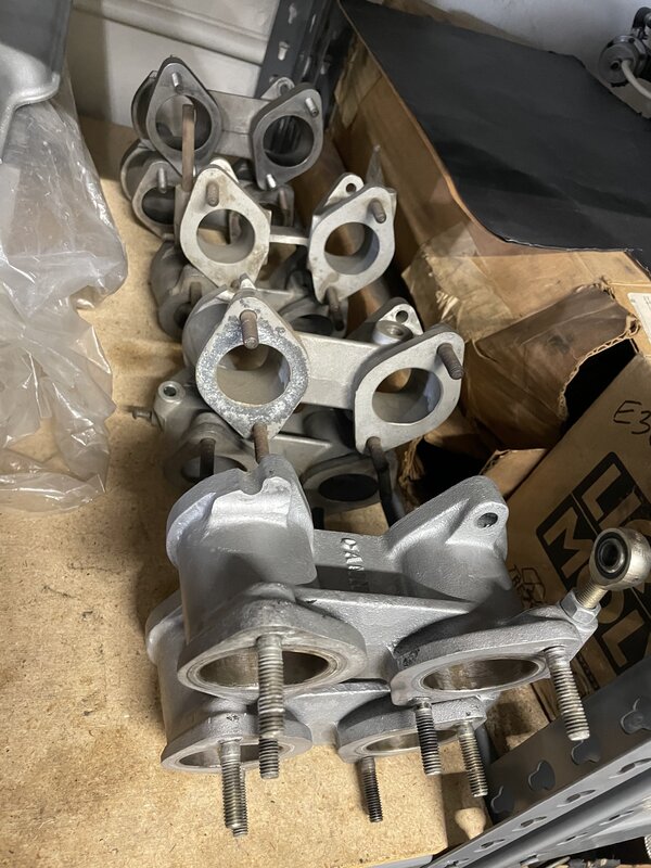 Side Draft Manifold Sets |﻿ Engine and Drivetrain