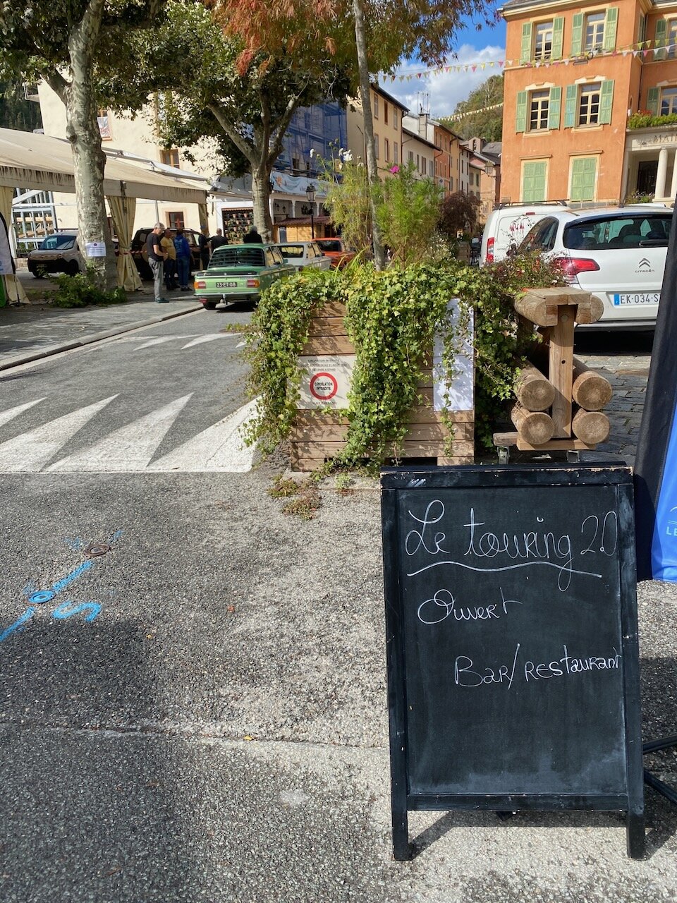 Provence Tour - Italian Job 2024. Photo dump |﻿ BMW 2002 and other '02