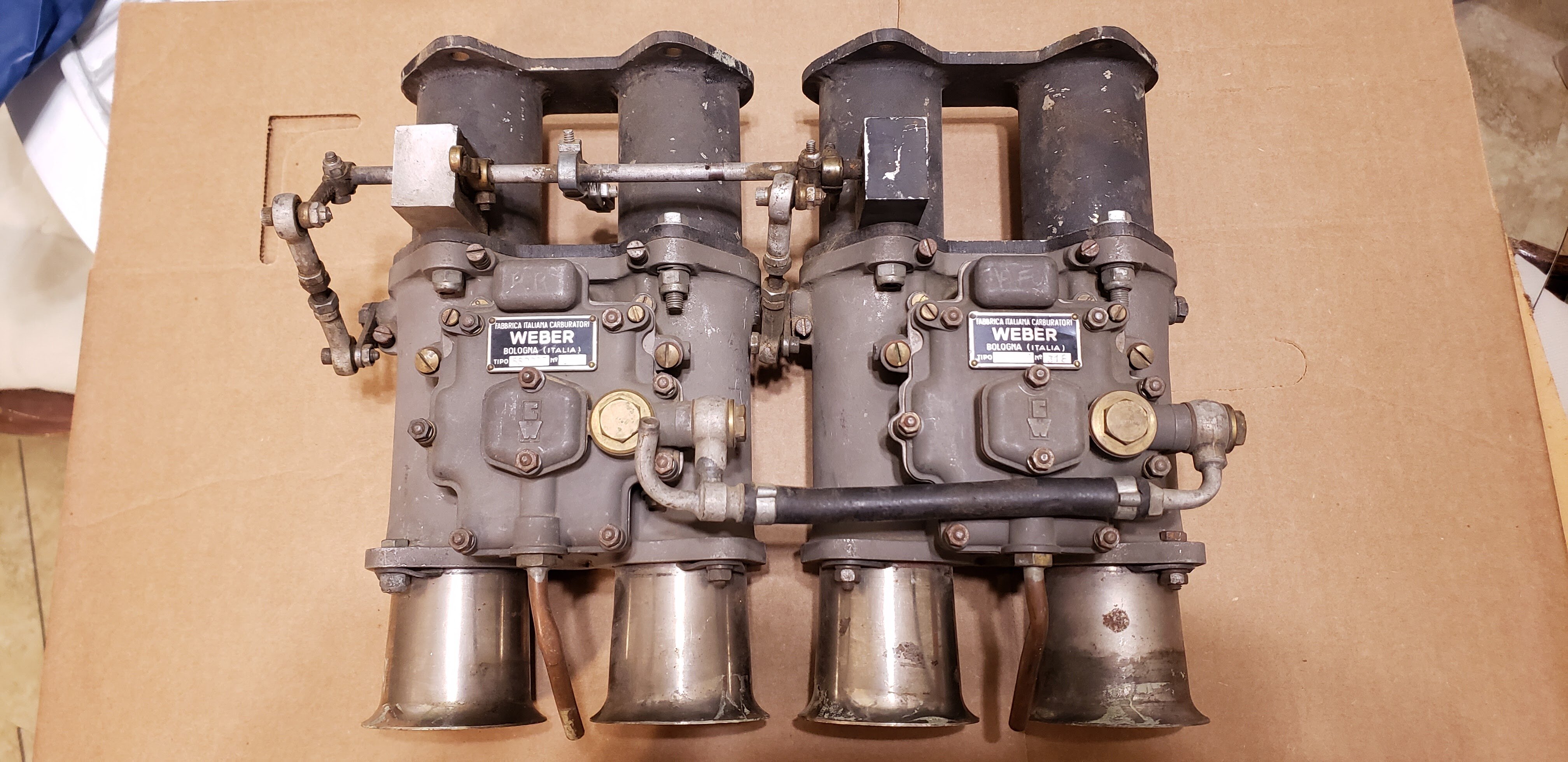 BIG intake manifolds |﻿ BMW 2002 and other '02