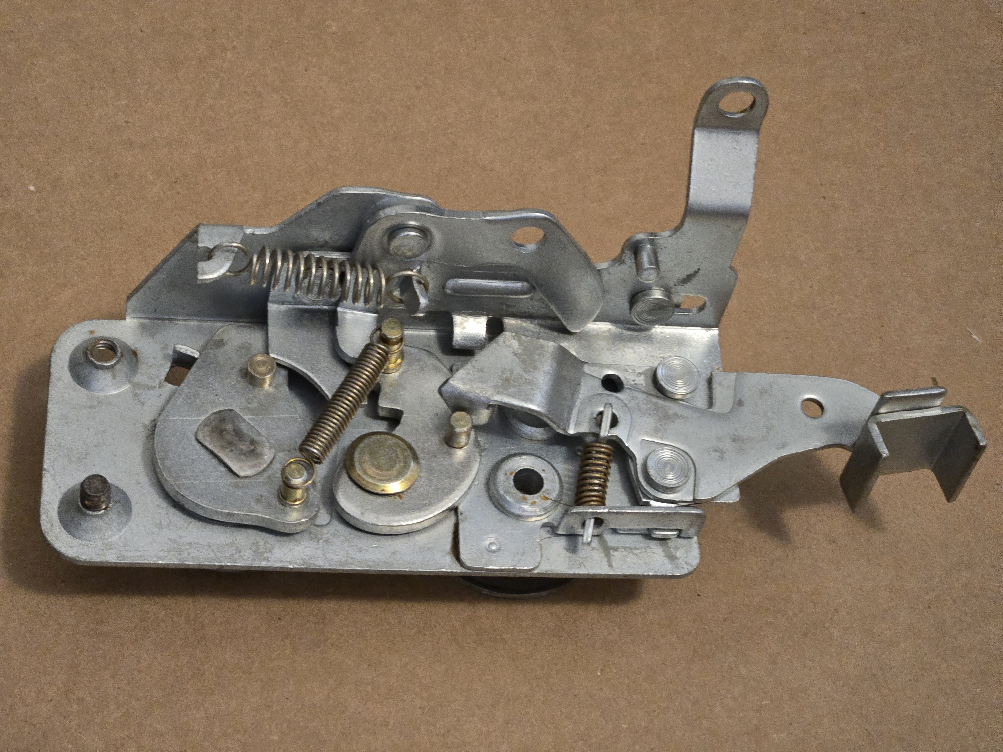 Door Latch Mechanisms |﻿ Body and Interior
