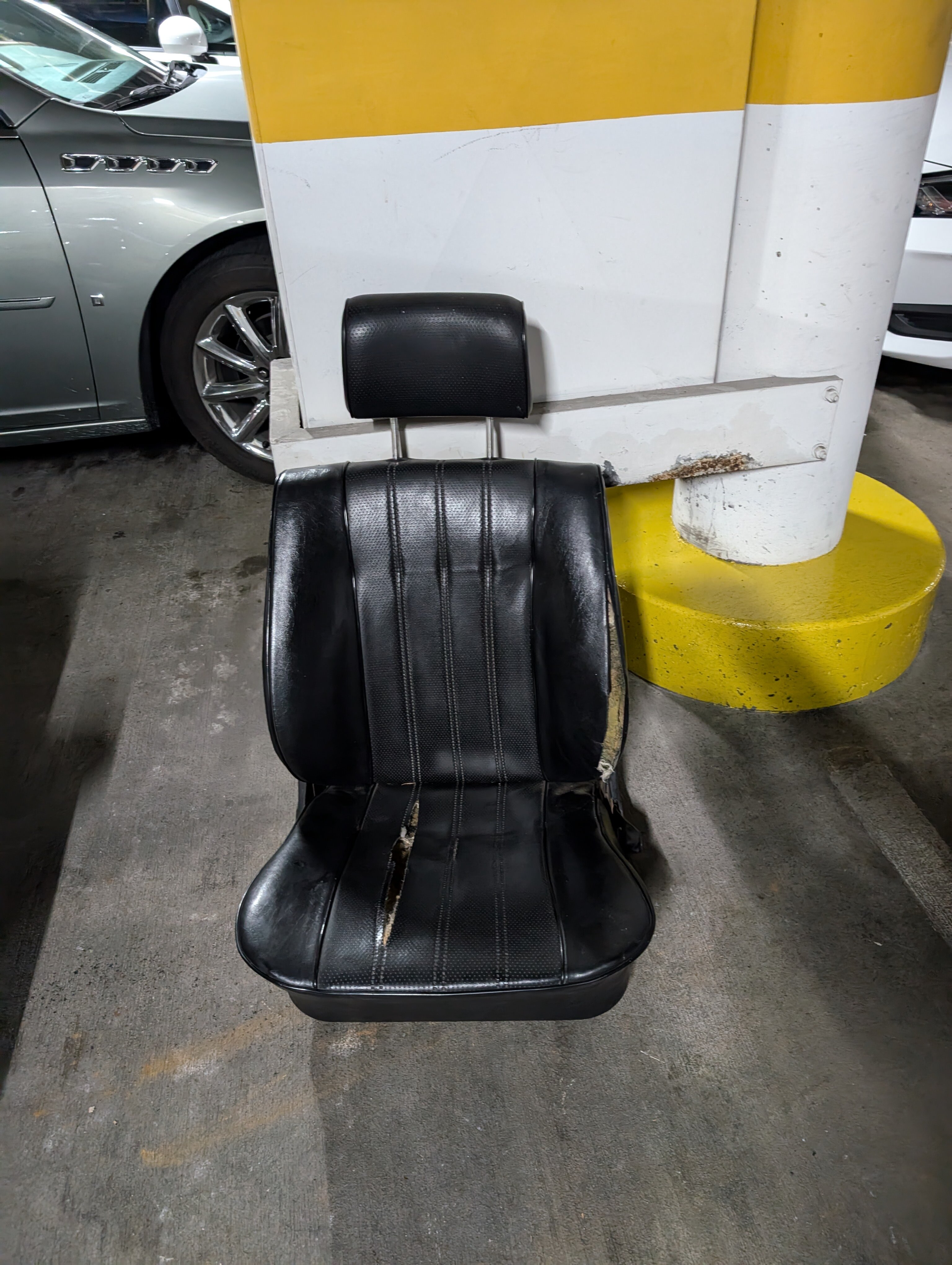 Driver Side Seat |﻿ Body and Interior