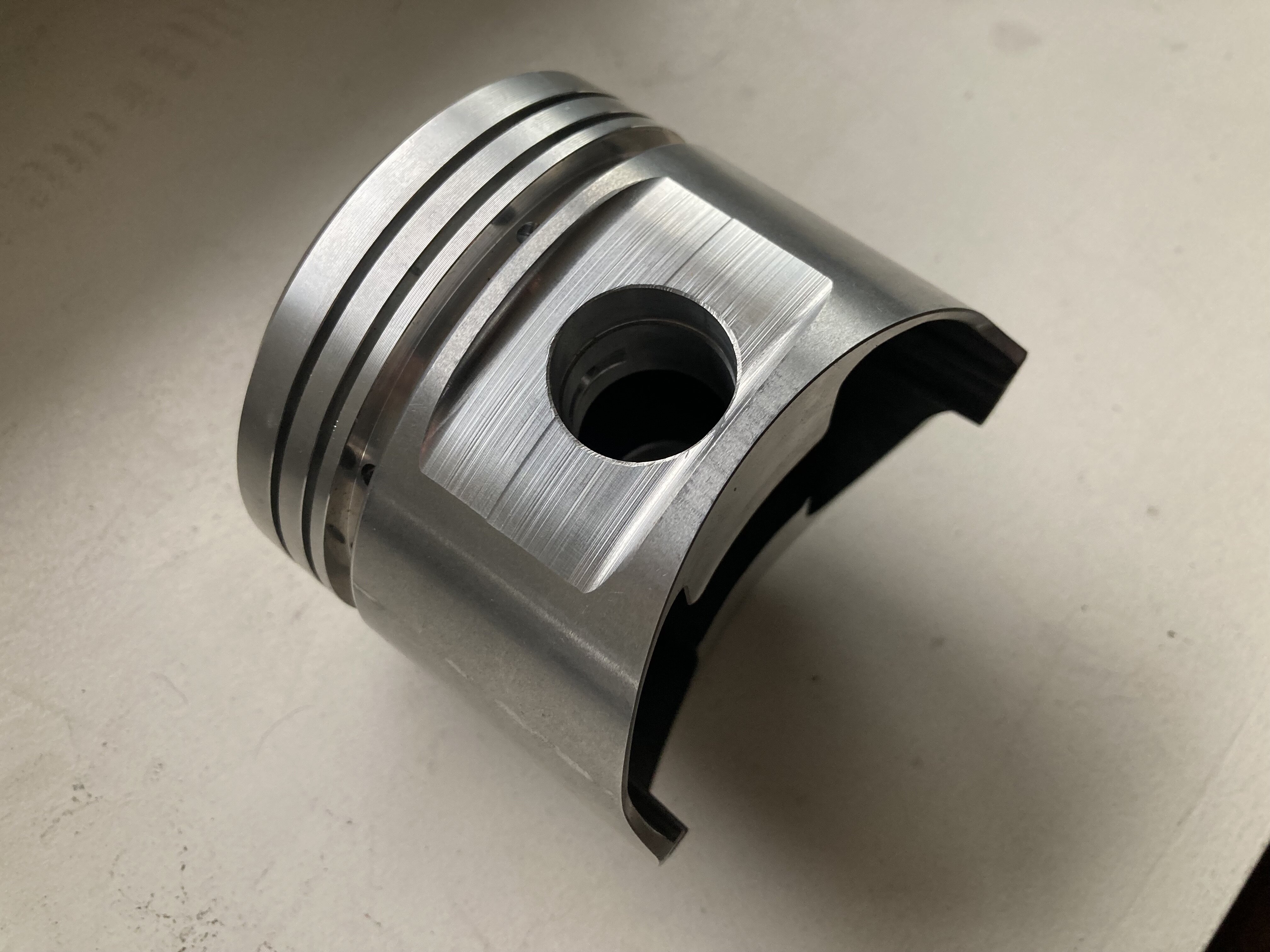 M10 hemi pistons - JE / TRW - Alpina-style domes. |﻿ BMW 2002 and other '02