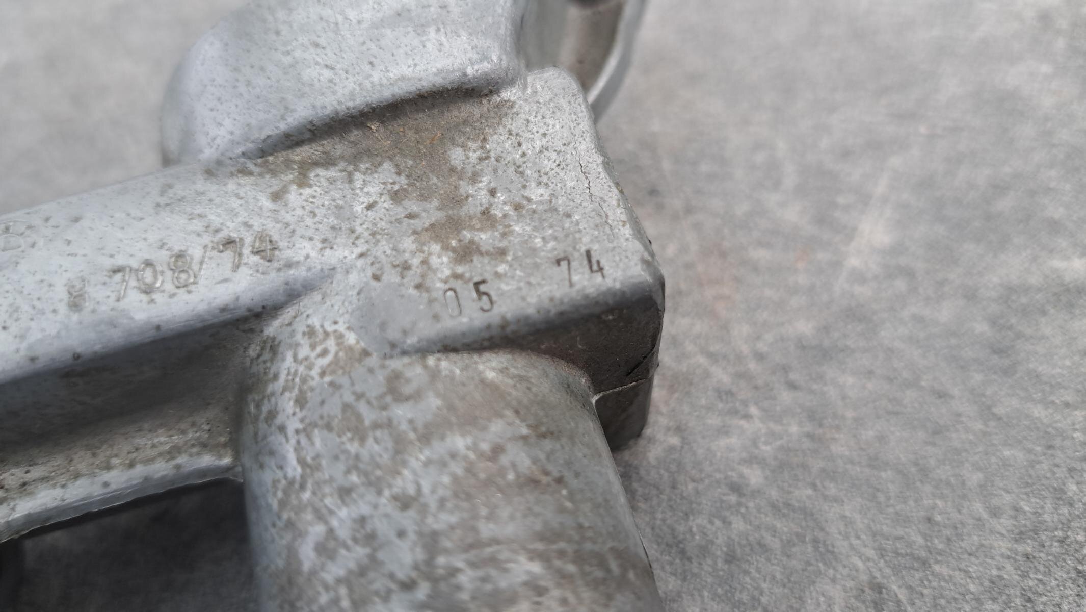 Steering lock with key |﻿ Body and Interior