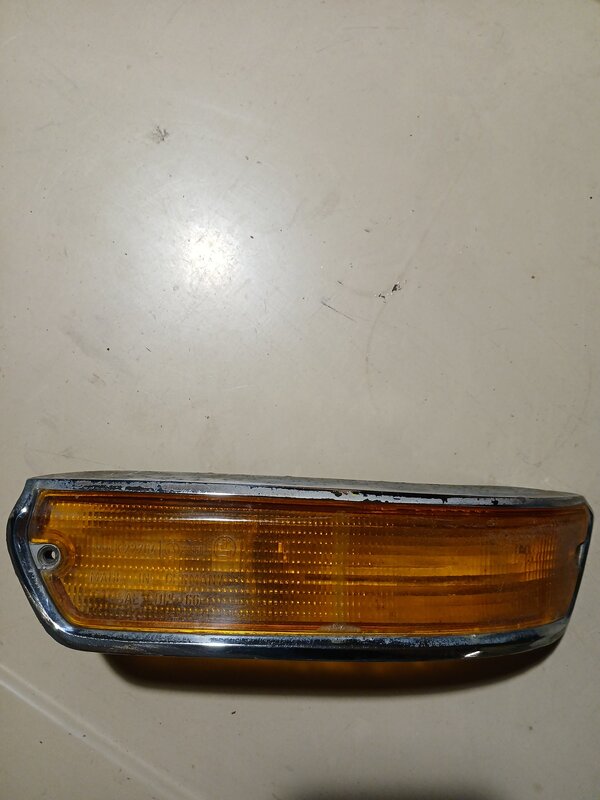 TURN SIGNAL - Body and Interior - 2002FAQ
