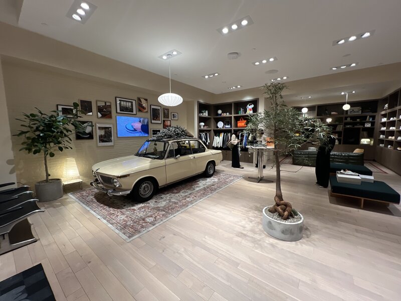 Sighting @ Collegium in South Coast Plaza - BMW 2002 and other '02 ...