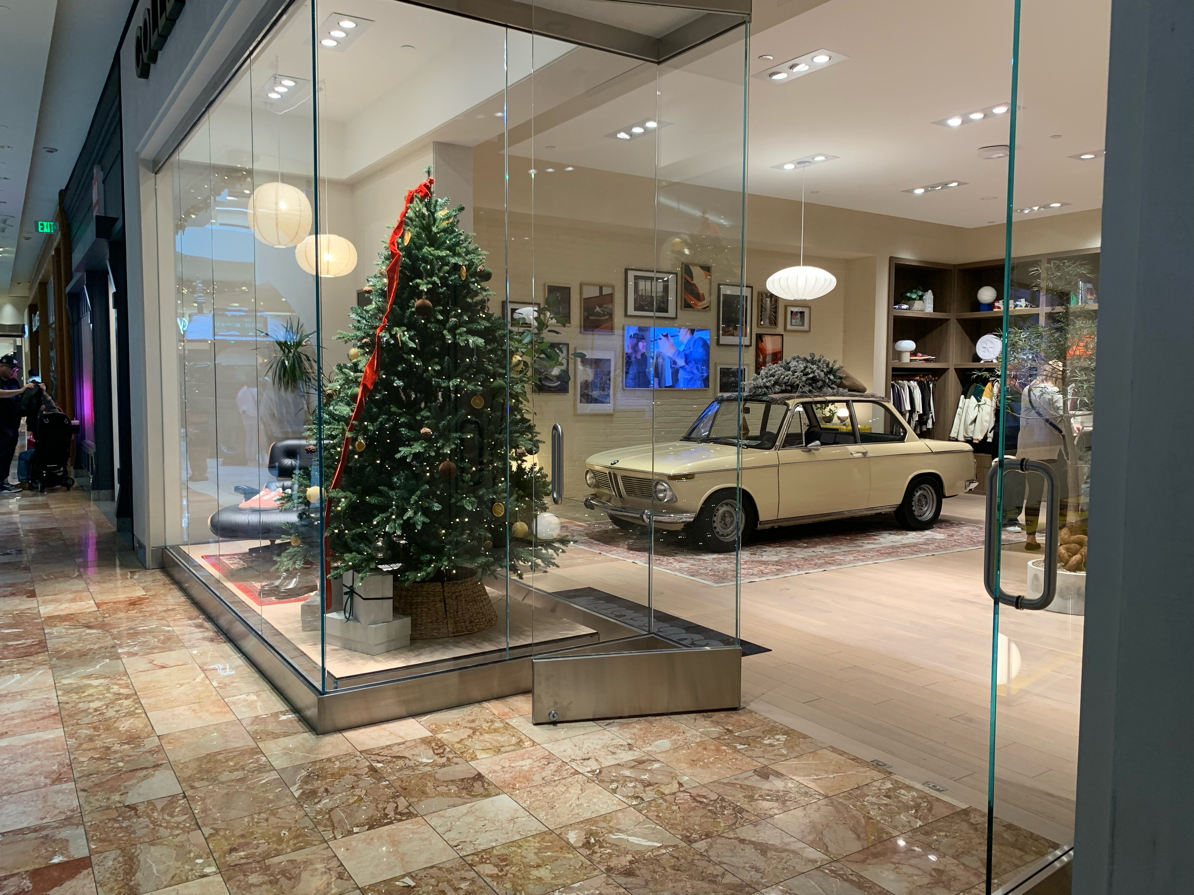 Sighting @ Collegium in South Coast Plaza - BMW 2002 and other '02 ...