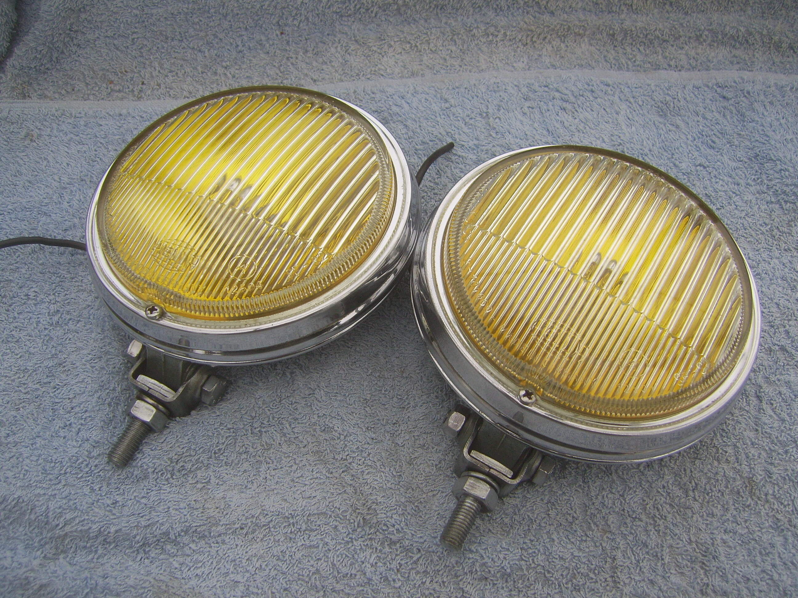 FS: Hella Yellow Fog Lights - Miscellaneous - 2002FAQ