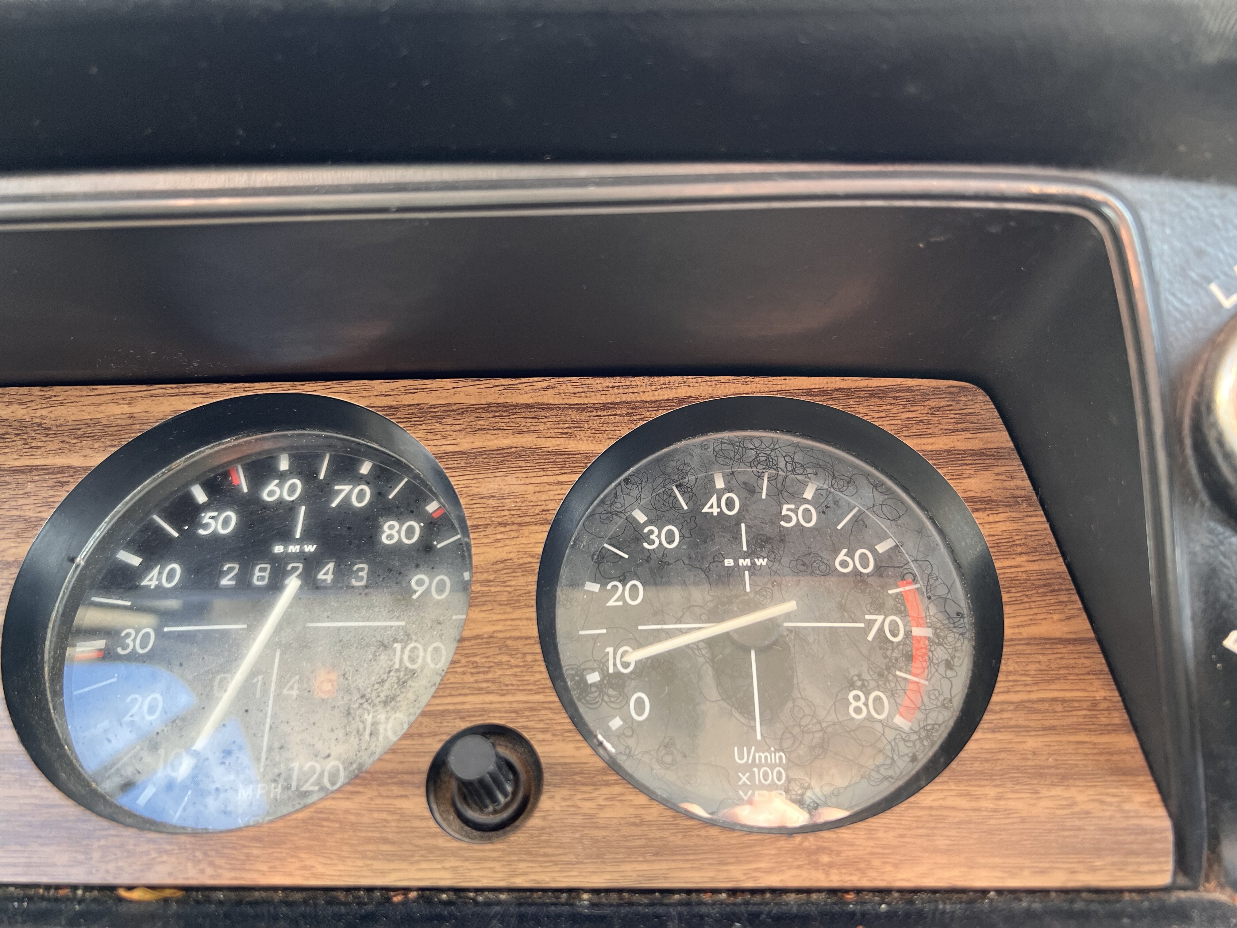 Condensation in instrument cluster - BMW 2002 and other '02 - 2002FAQ