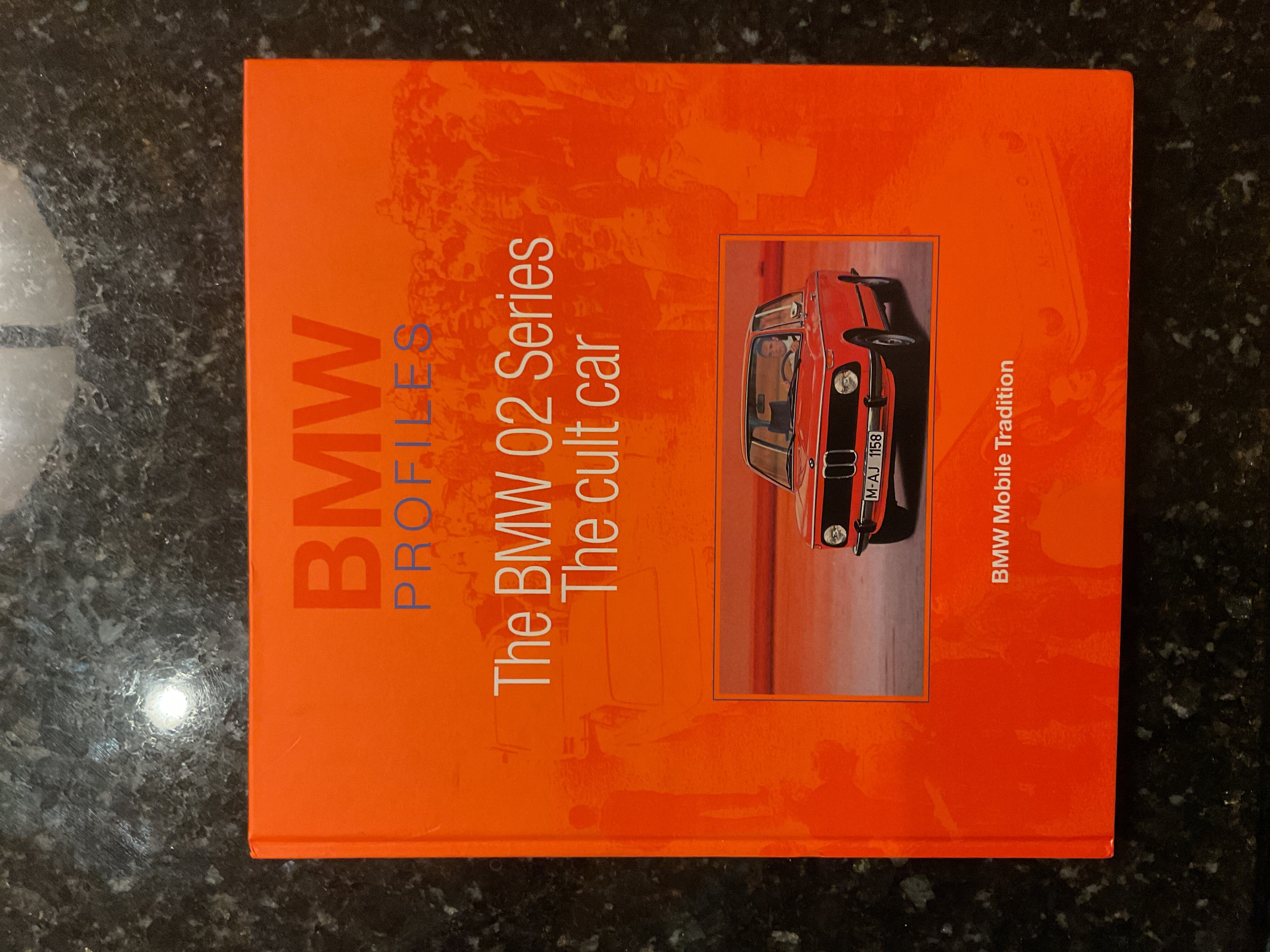 THE BMW 02 SERIES. THE CULT CAR BOOK BY MOBILE TRADITION ...