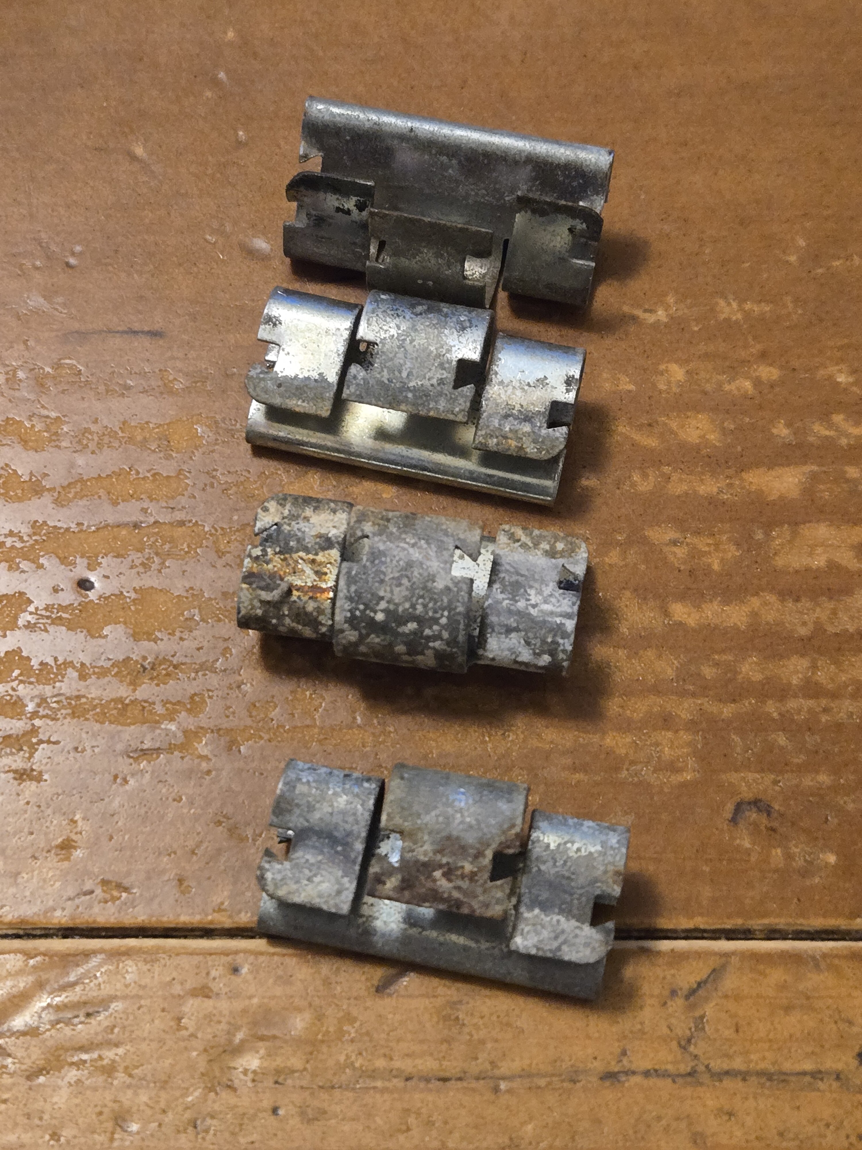 Door Panel Top Trim Clamps - Body and Interior - 2002FAQ