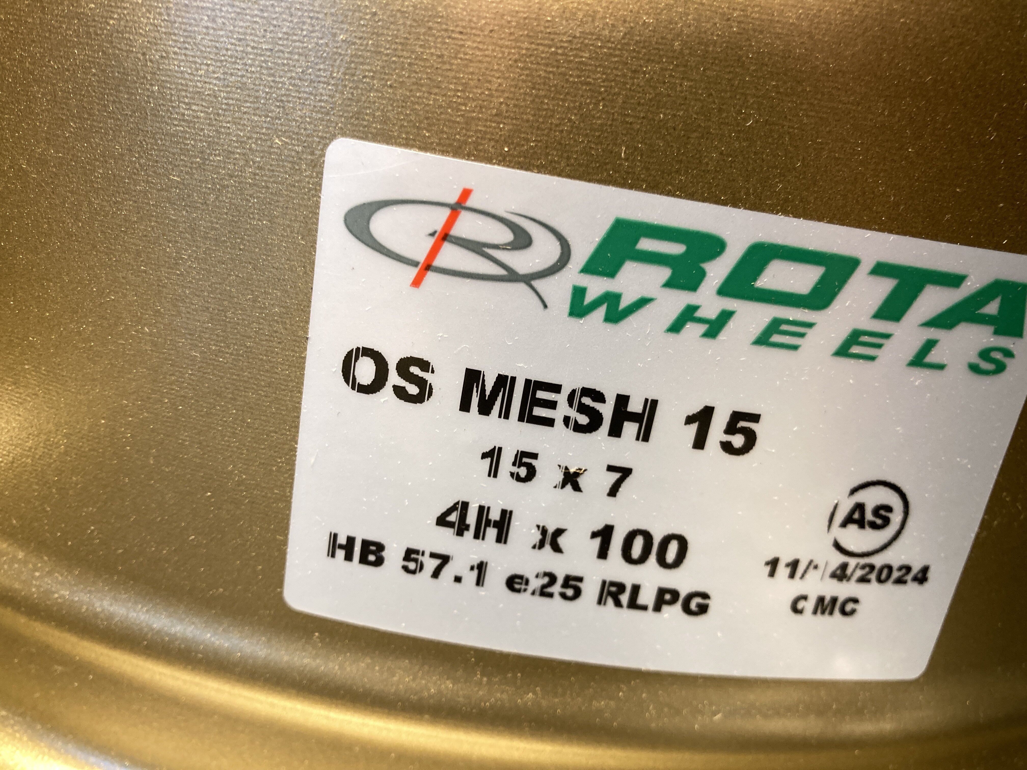 Rota OS Mesh rims and air suspension delivery day - BMW 2002 and other ...
