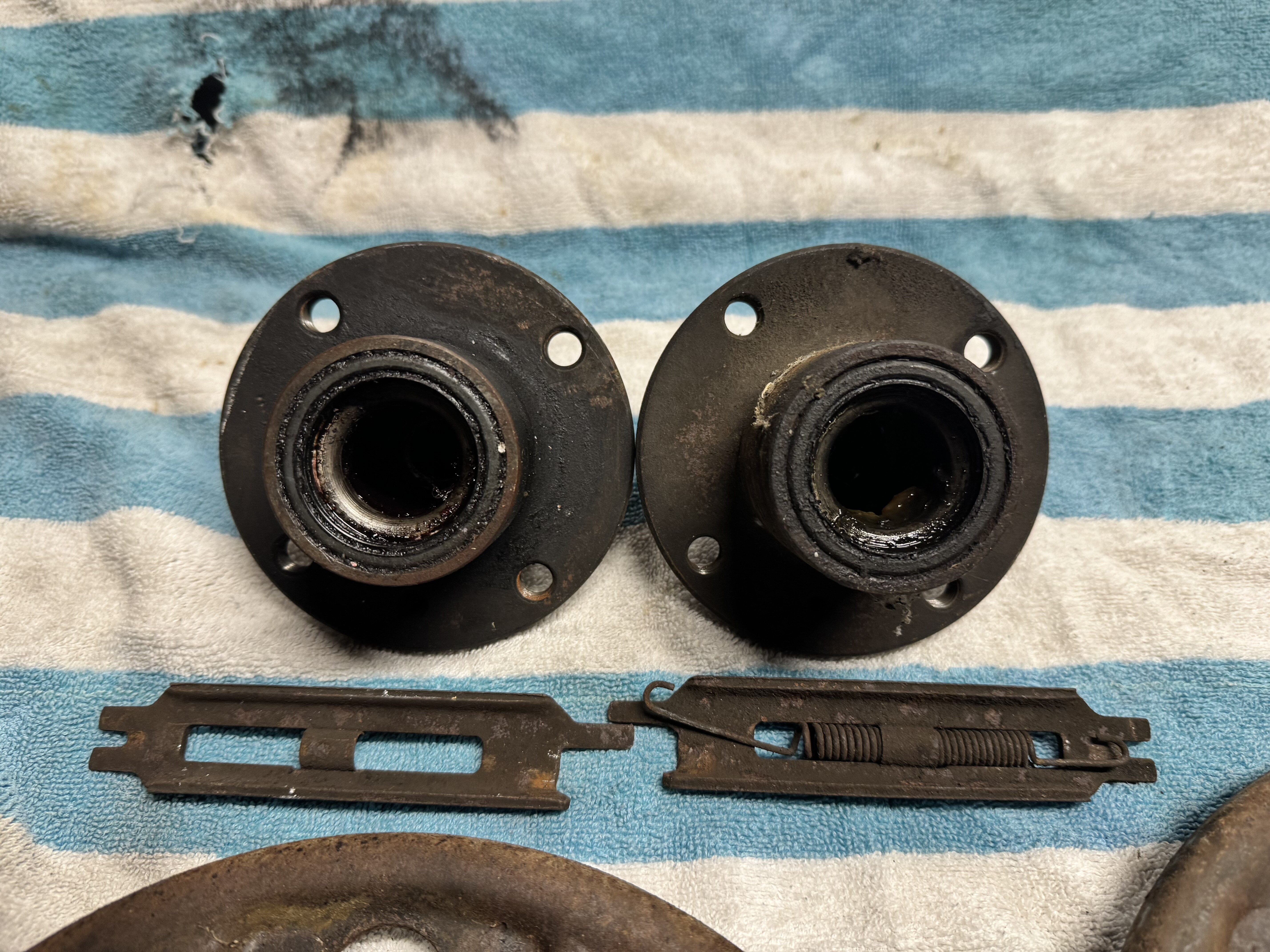 Big Brake Starter Kit 250mm 320i Backing Plates 320i Hubs - Brakes ...