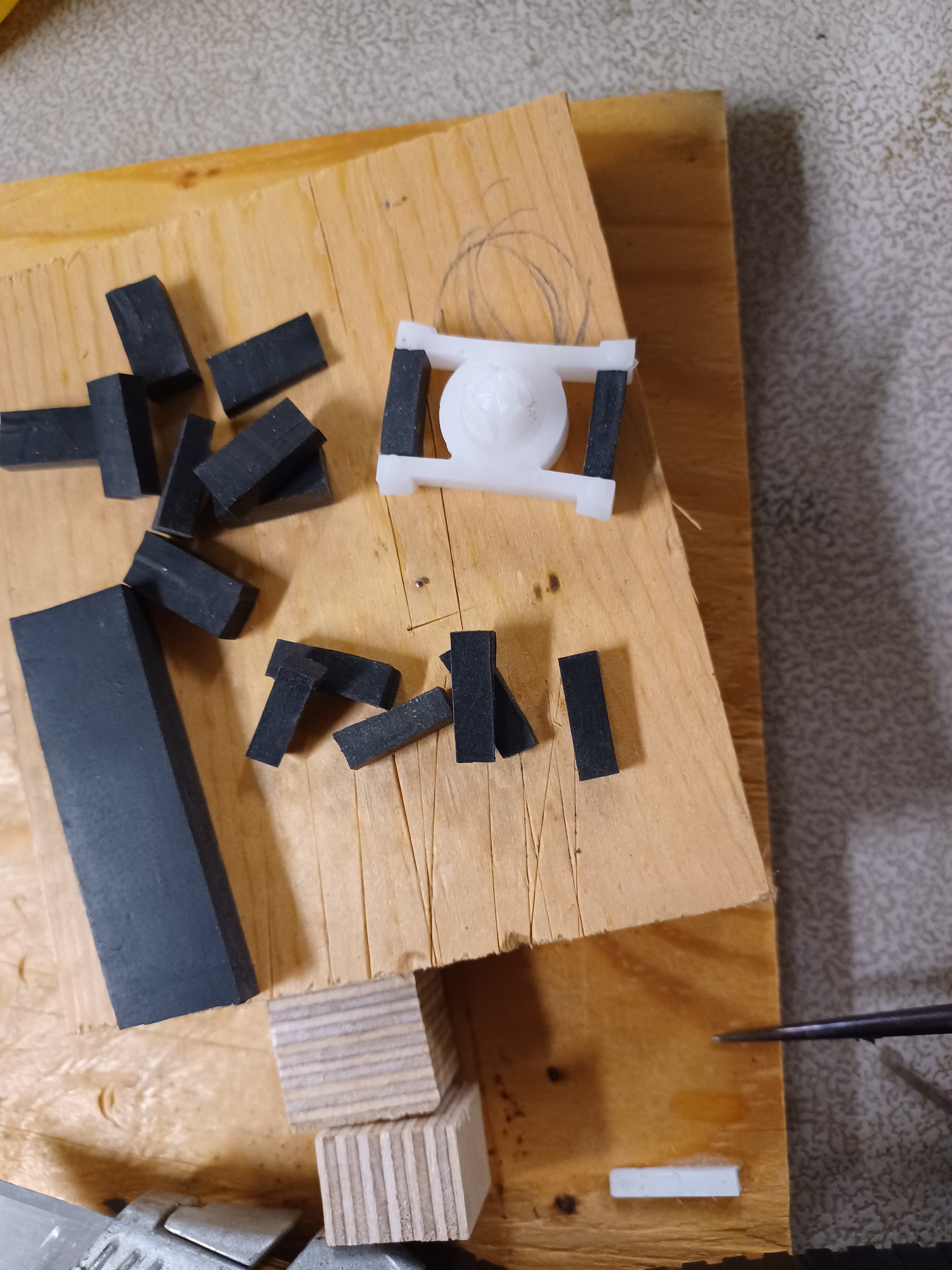 Loose Trim Clips |﻿ BMW 2002 and other '02