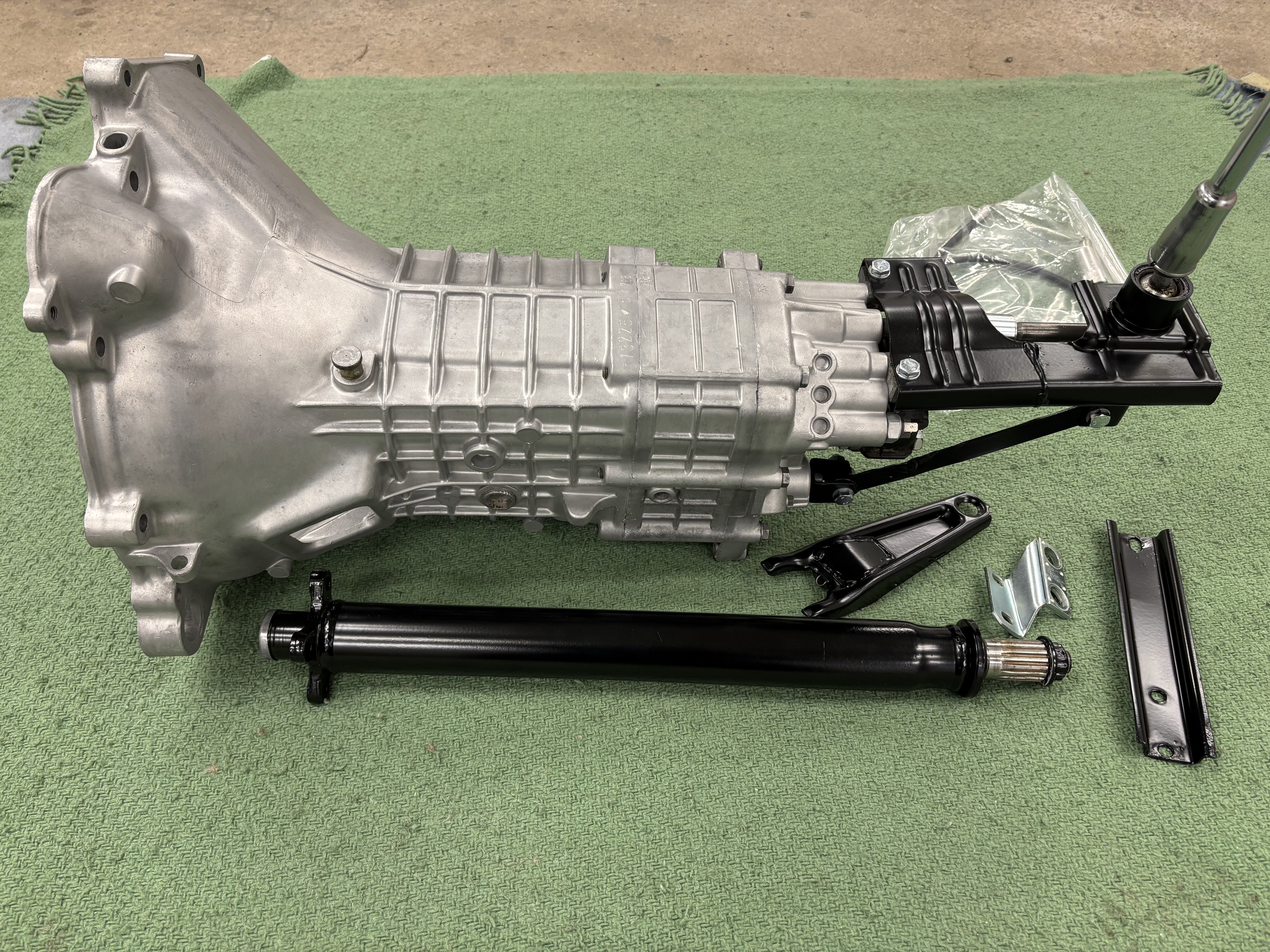 Getrag 235/5 close ratio dogleg gearbox - Engine and Drivetrain - 2002FAQ