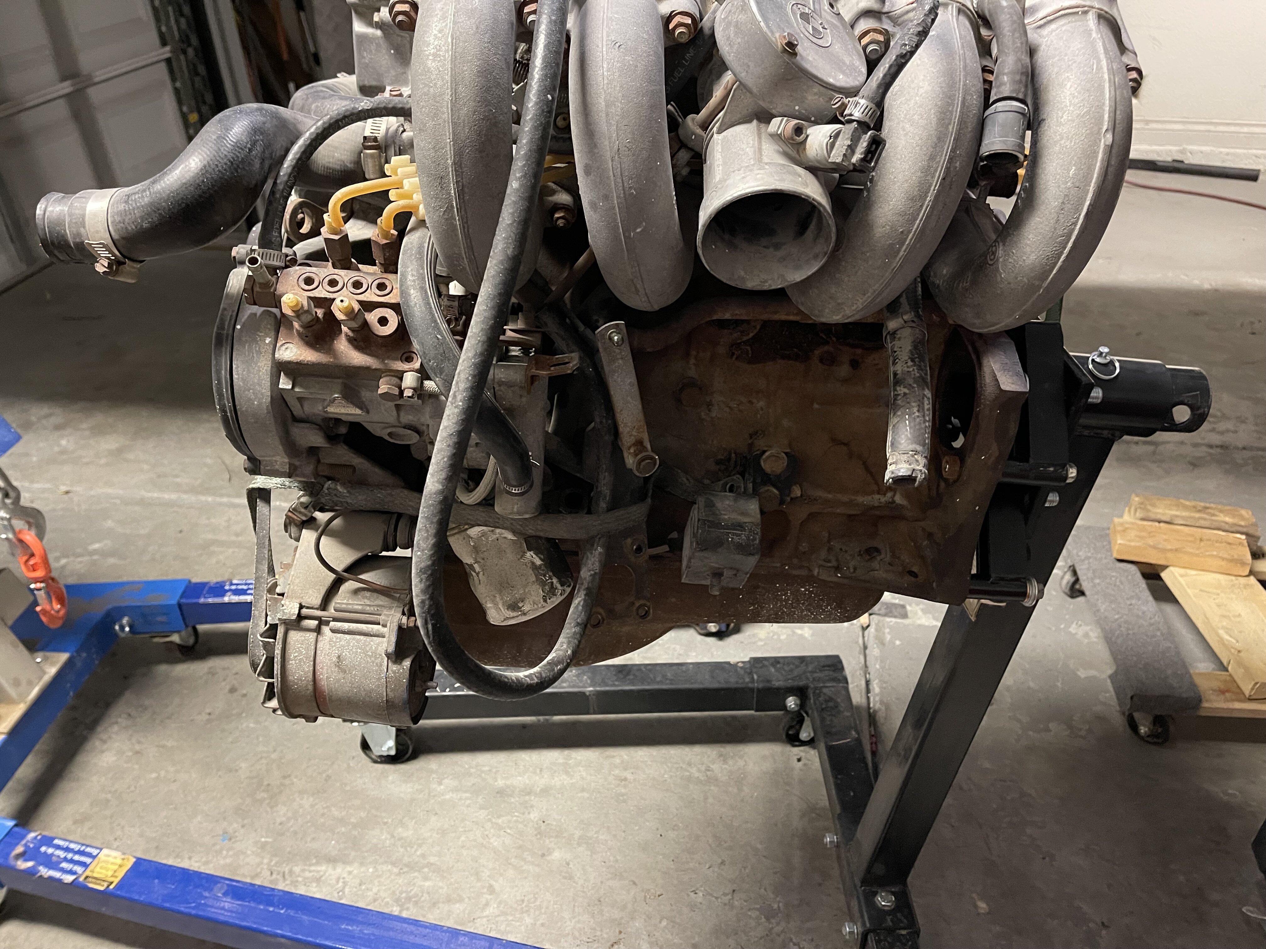 74 2002TII Engine teardown |﻿ BMW 2002 and other '02