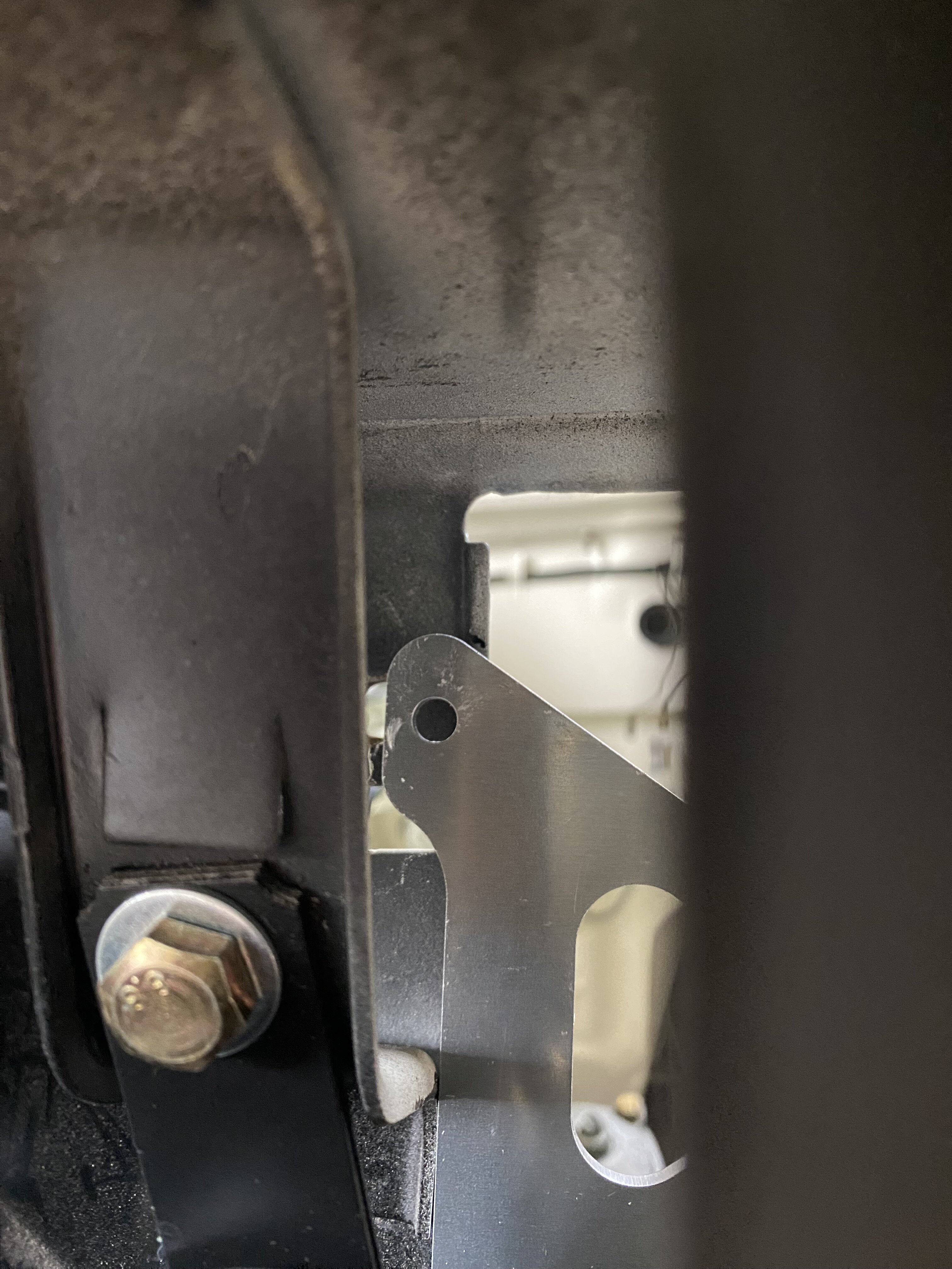 Massive’s Spal Fan bracket |﻿ BMW 2002 and other '02