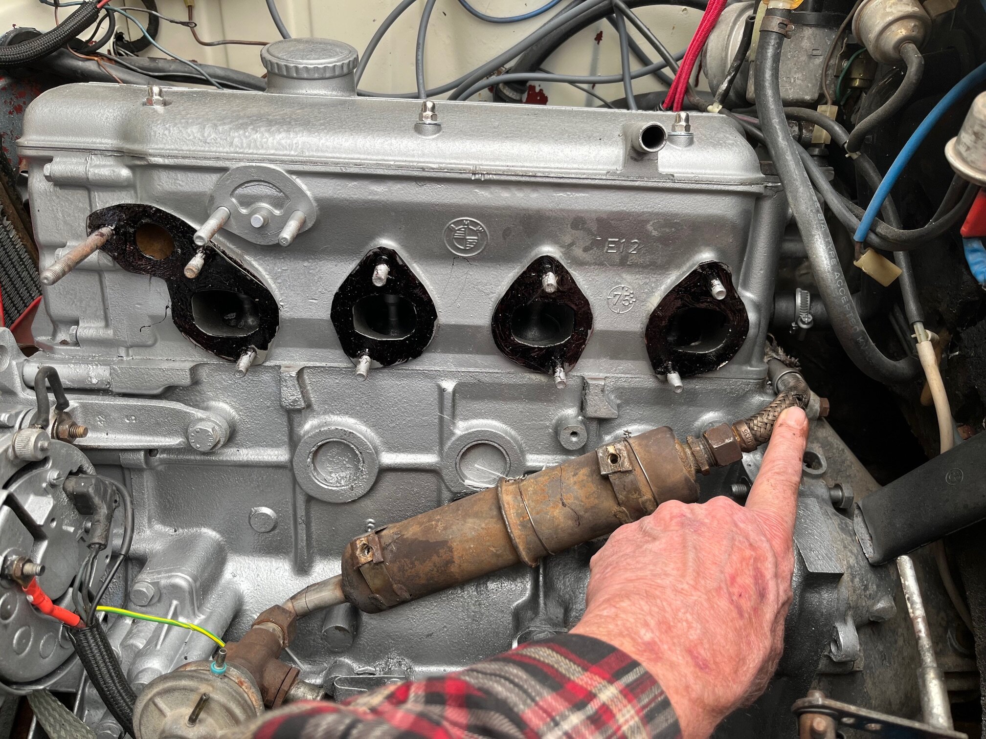 1976 EGR Filter hose - BMW 2002 and other '02 - 2002FAQ