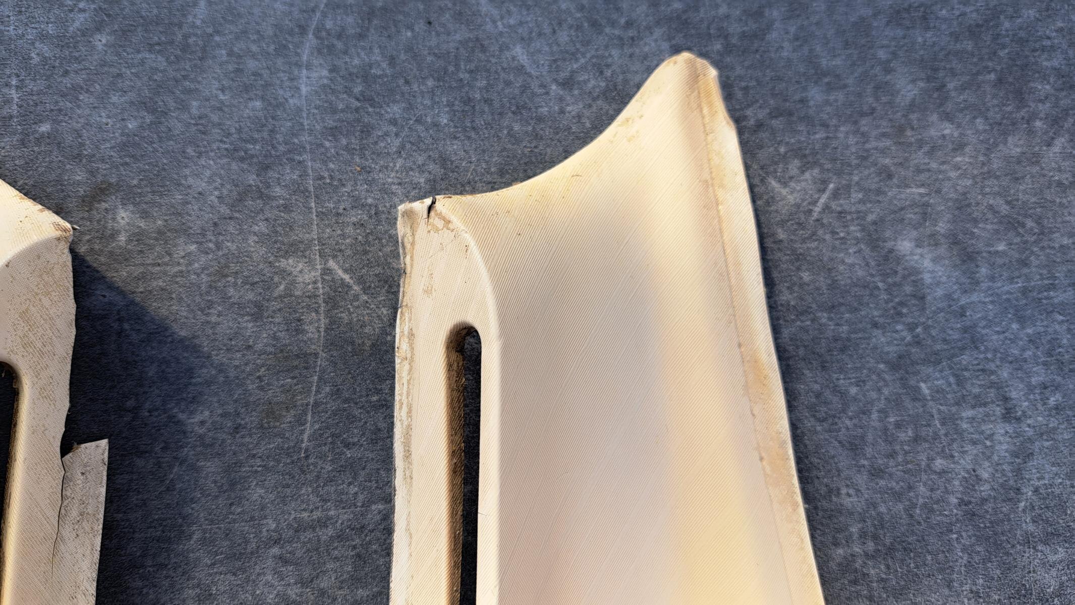 2002 Touring c-pillar covers - Body and Interior - 2002FAQ