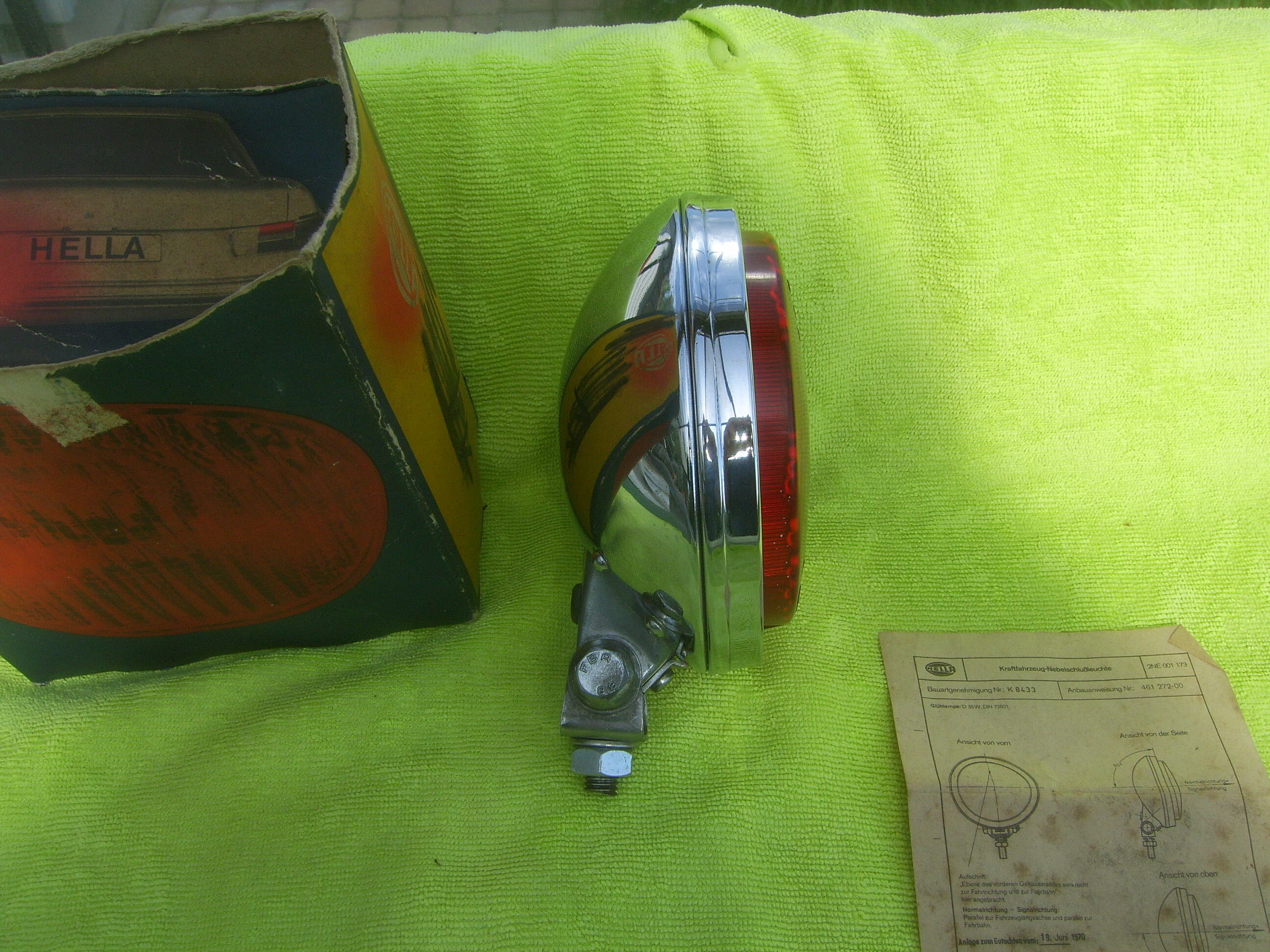 FS: Hella Red Rear Fog Light |﻿ Miscellaneous