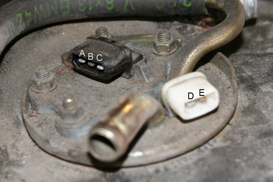 Recognize this E30 electrical connector? - BMW 2002 and other '02 - 2002FAQ