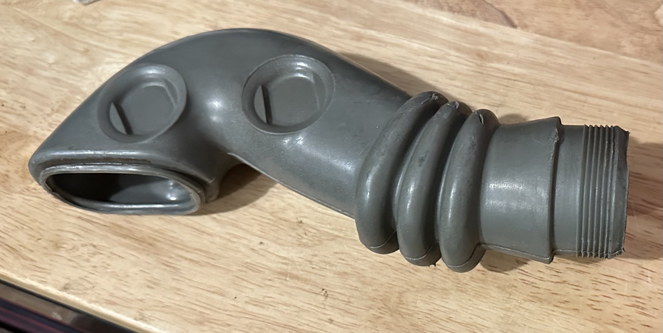 Trunk Air Vent Installation - BMW 2002 and other '02 - 2002FAQ