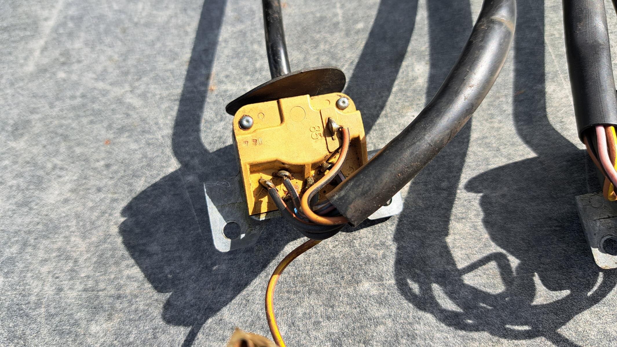 Late turn signal switch, 2-stage wiper & wiper interval sw ...