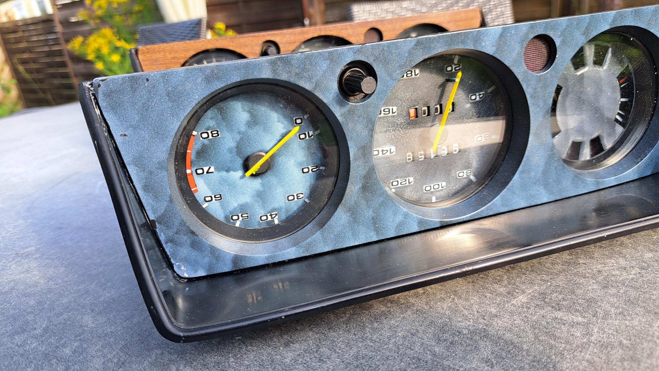 Two instrument clusters - Body and Interior - 2002FAQ