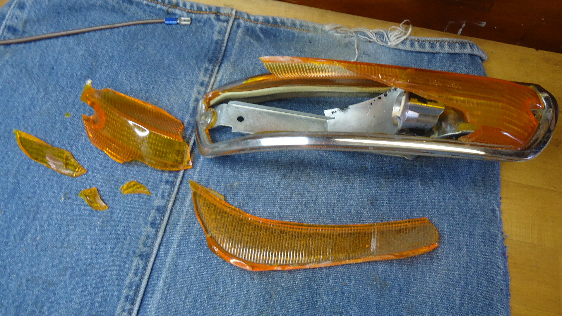 Front turn signal assembly waste of time - BMW 2002 and other '02 - 2002FAQ