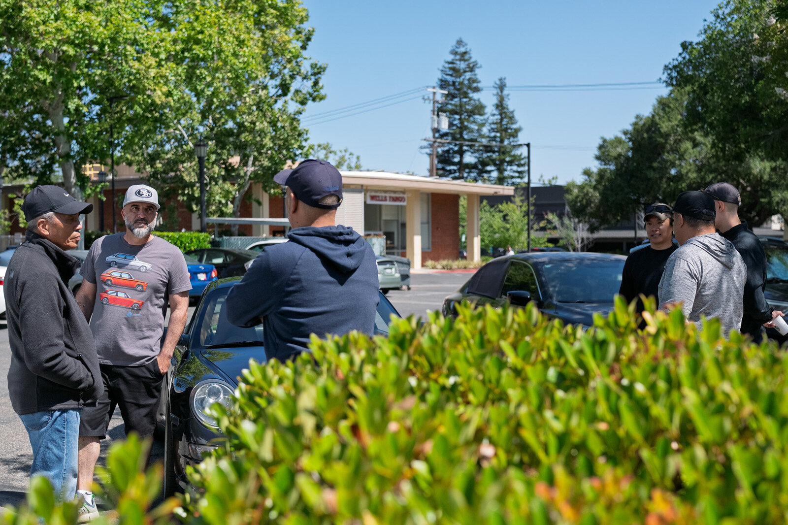 Neue Klasse & Kaffee June 2025 - BMW 2002 FAQ