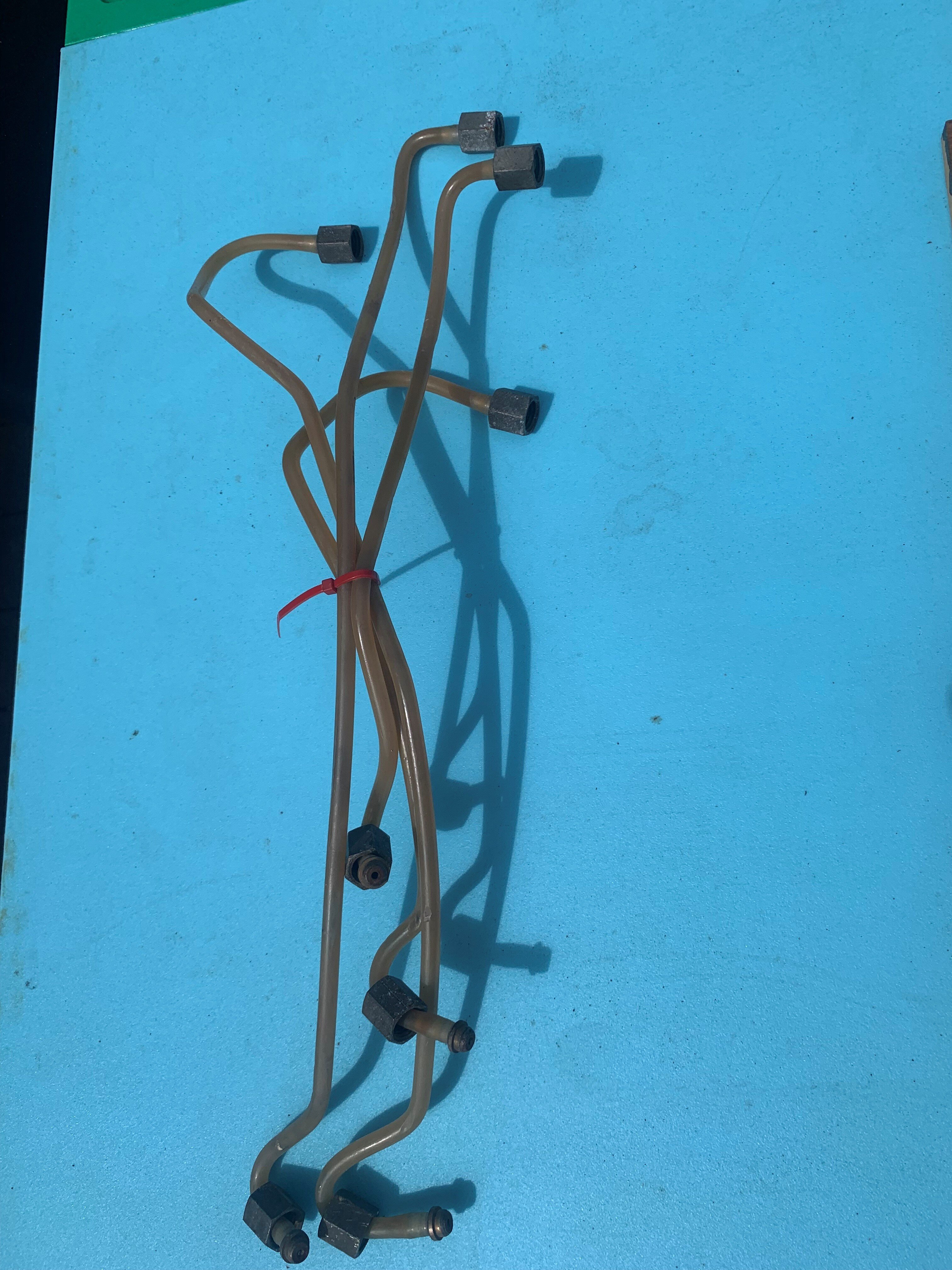 BMW 2002tii Fuel Injection Pressure Lines - Engine and Drivetrain - 2002FAQ