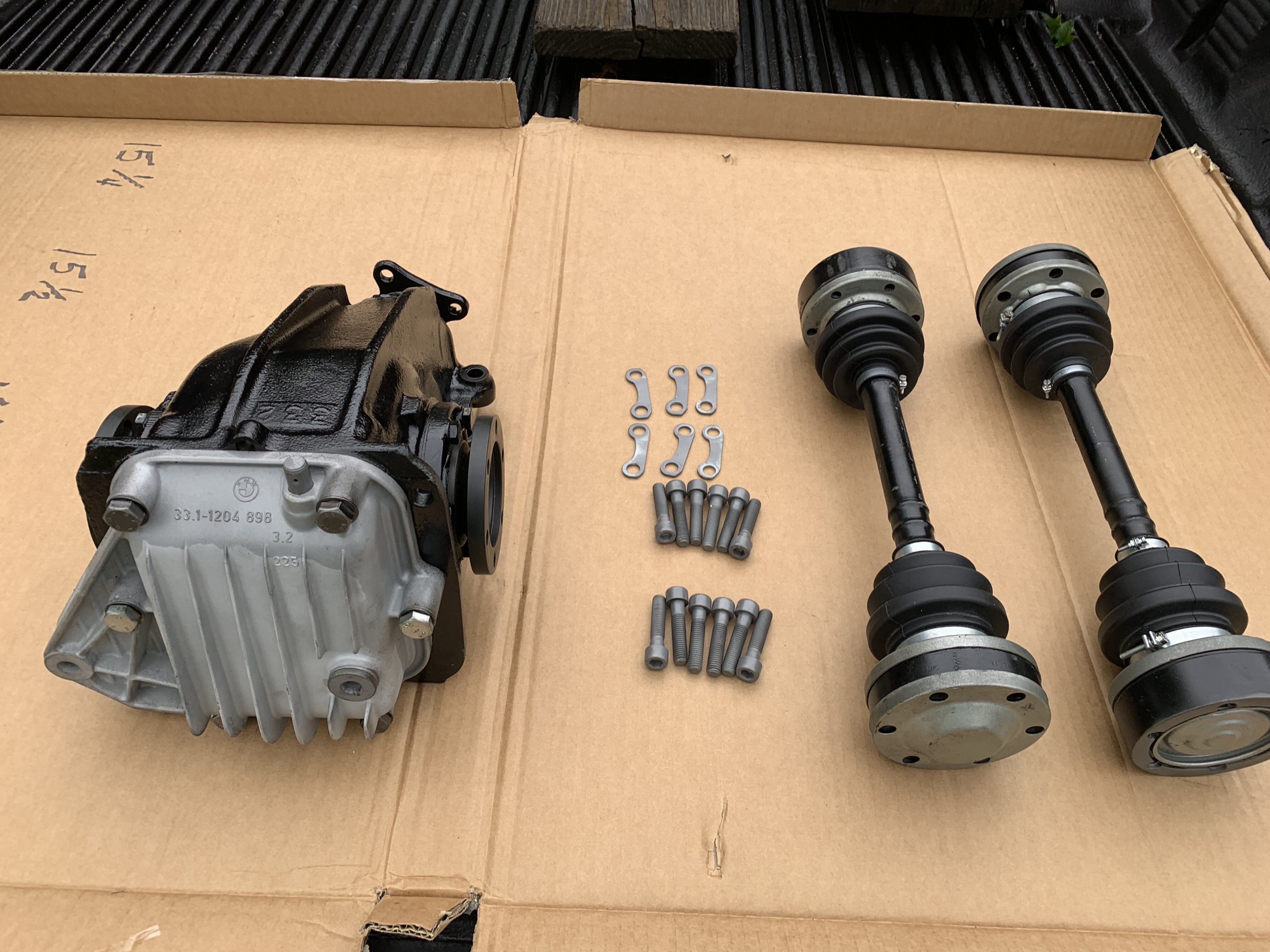 Rebuilt 3.64 Limited Slip Differential with Hybrid Axles - Engine and ...