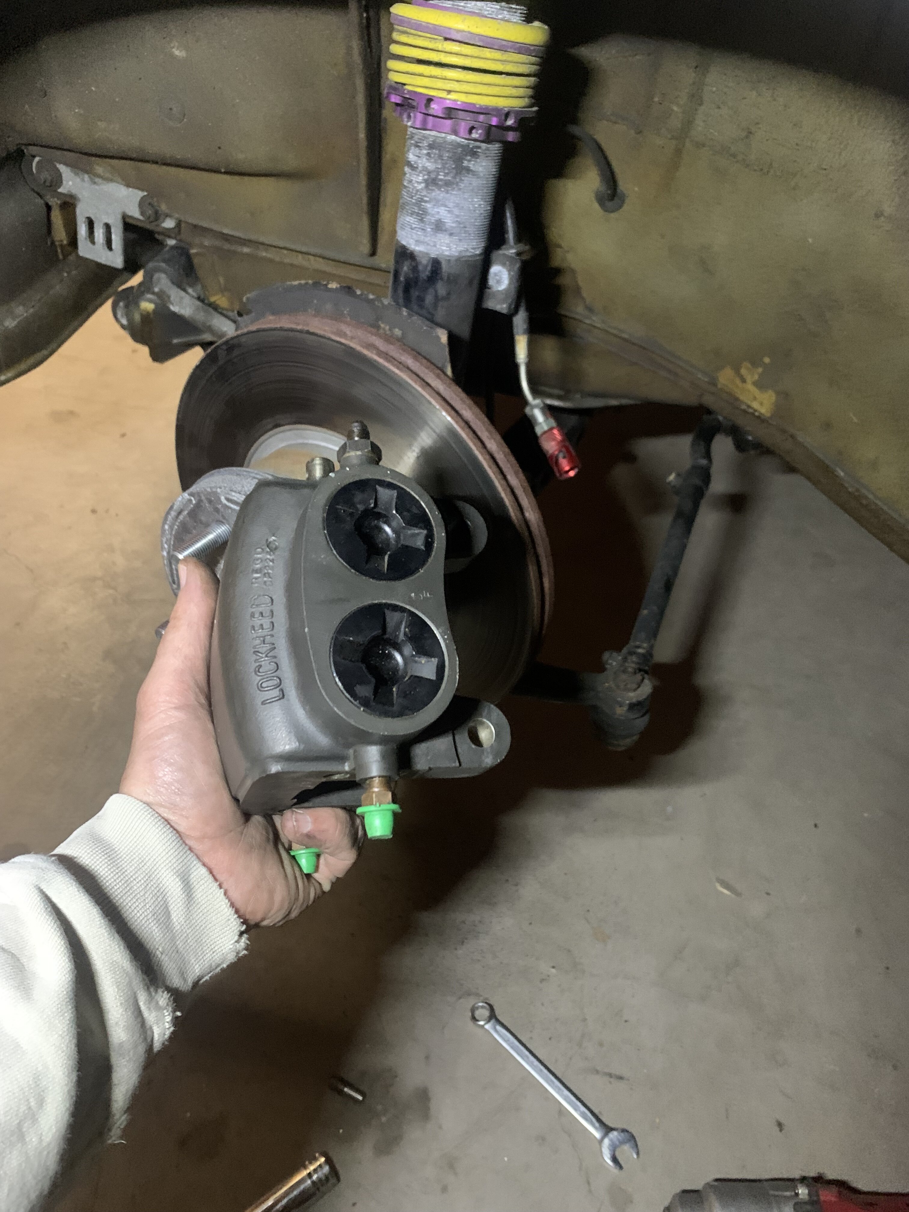 Somebody running Lockheed 2260 or ap Racing 2361 calipers ? |﻿ BMW 2002 ...