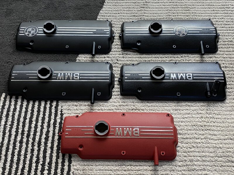 Restored M10 valve covers in wrinkle black & red |﻿ Engine and Drivetrain