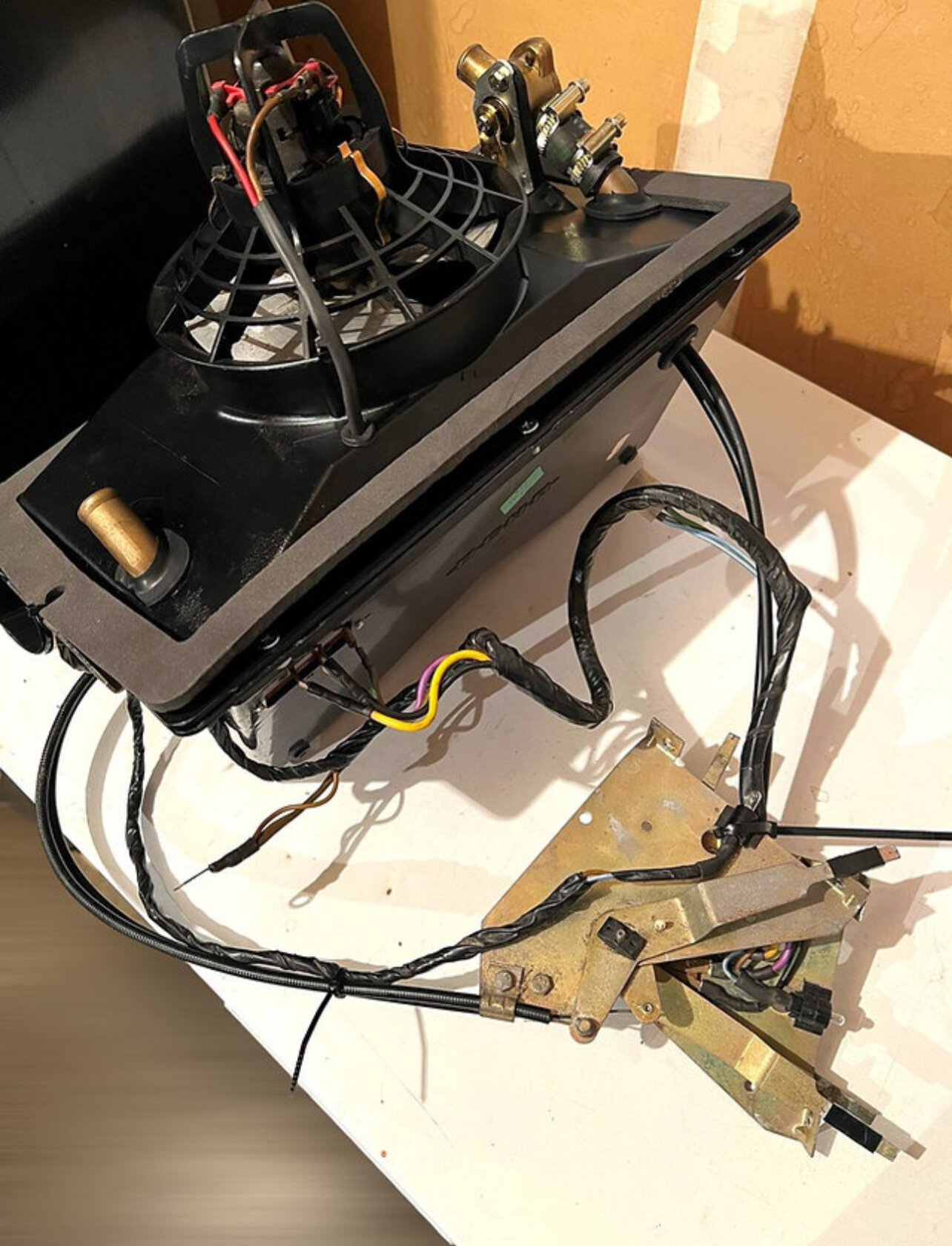 Not just a *** Heater Box - Engine and Drivetrain - 2002FAQ