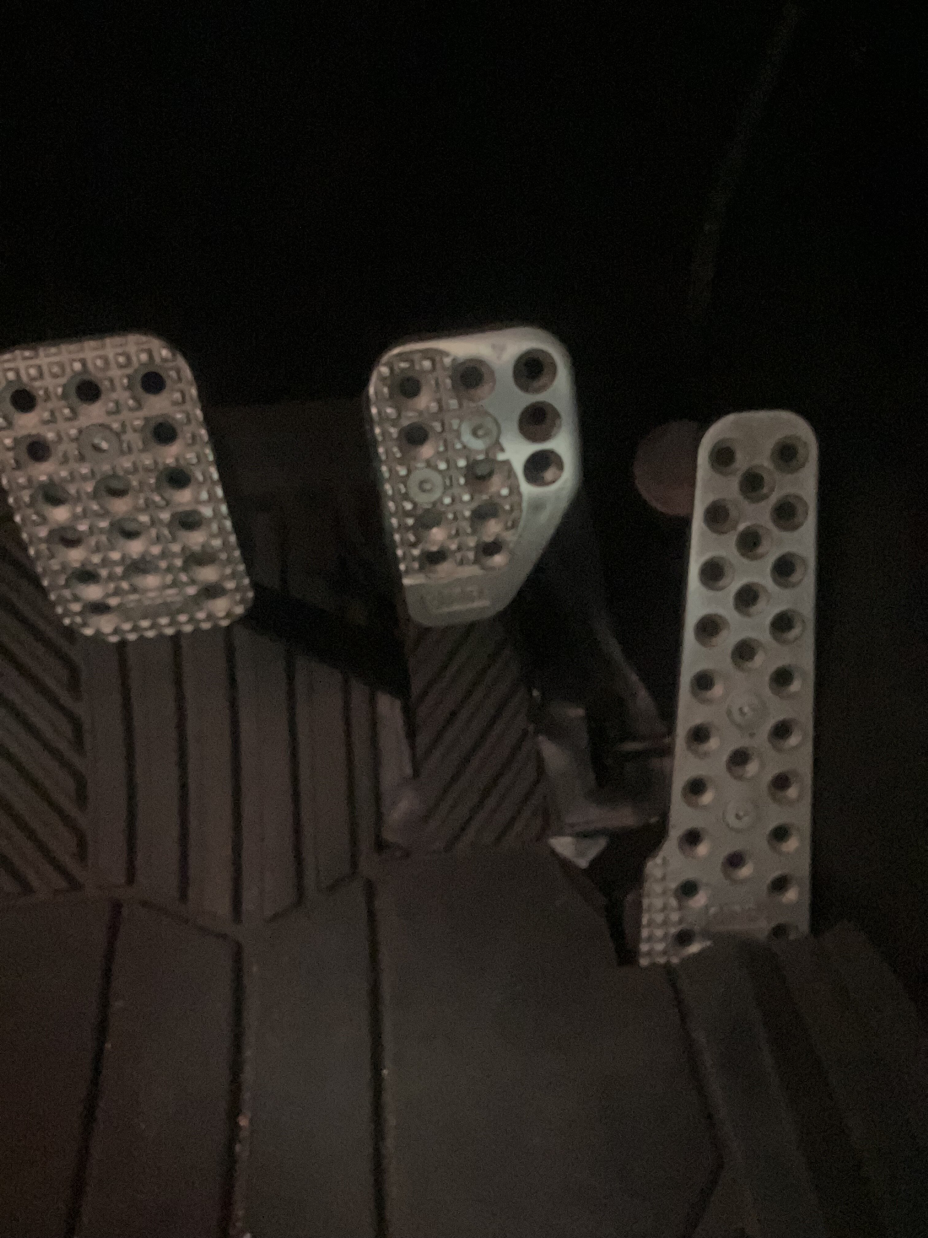 2002 pedal setup and console - BMW 2002 and other '02 - 2002FAQ
