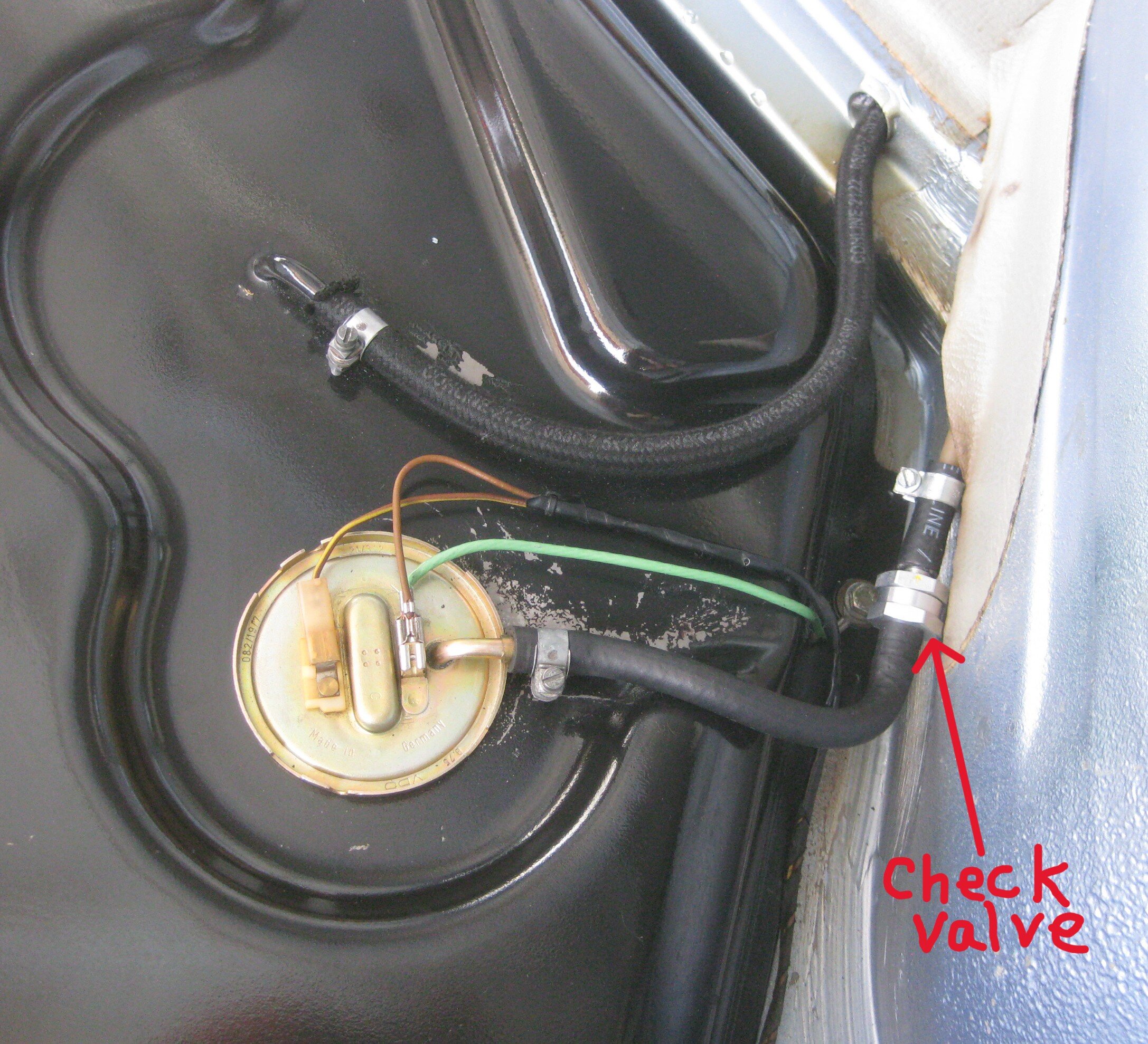 Bubbles in fuel line after turning off - BMW 2002 and other '02 - 2002FAQ