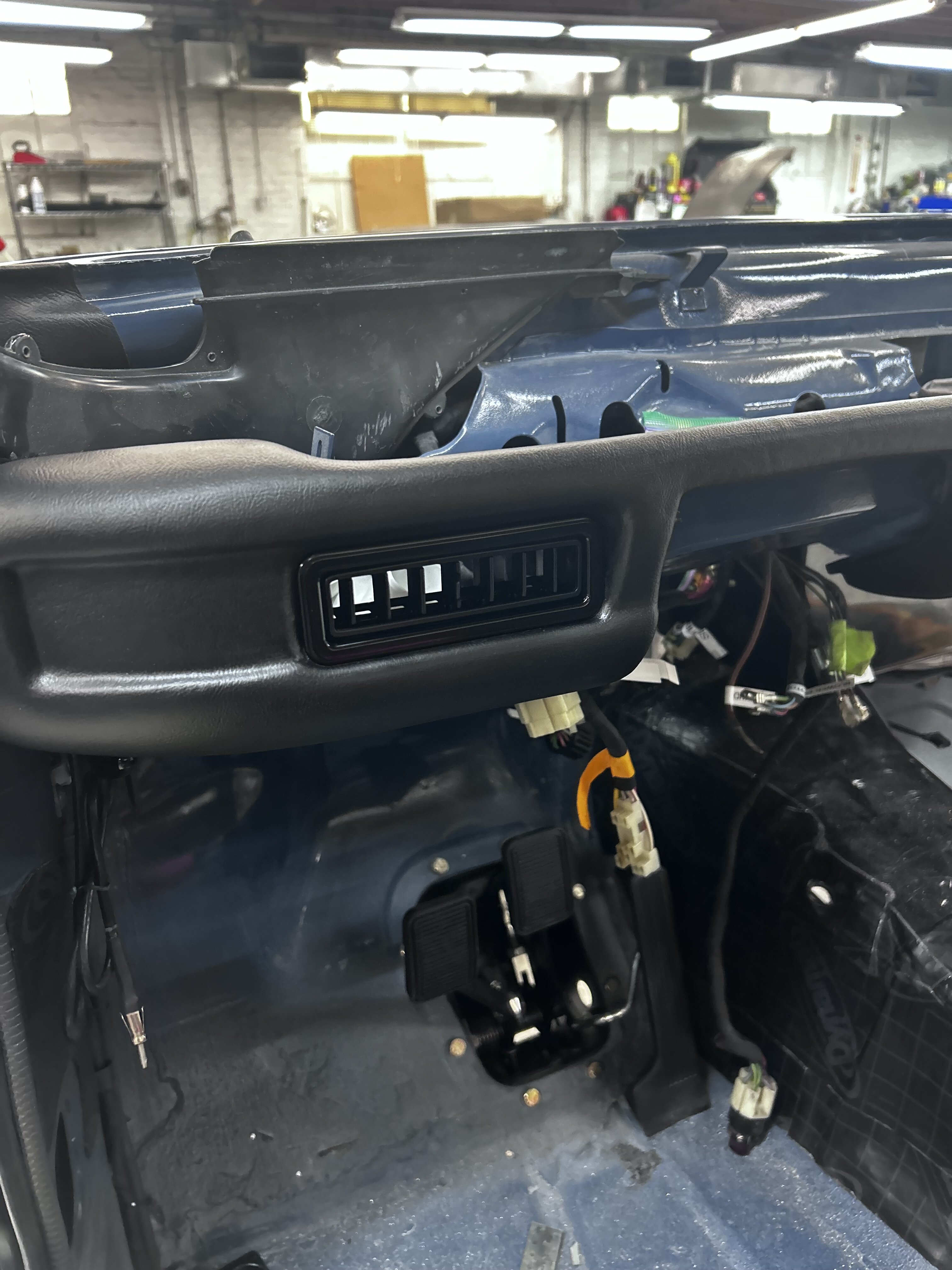 Ac progress. Vintage air mini 2. - BMW 2002 and other '02 - 2002FAQ