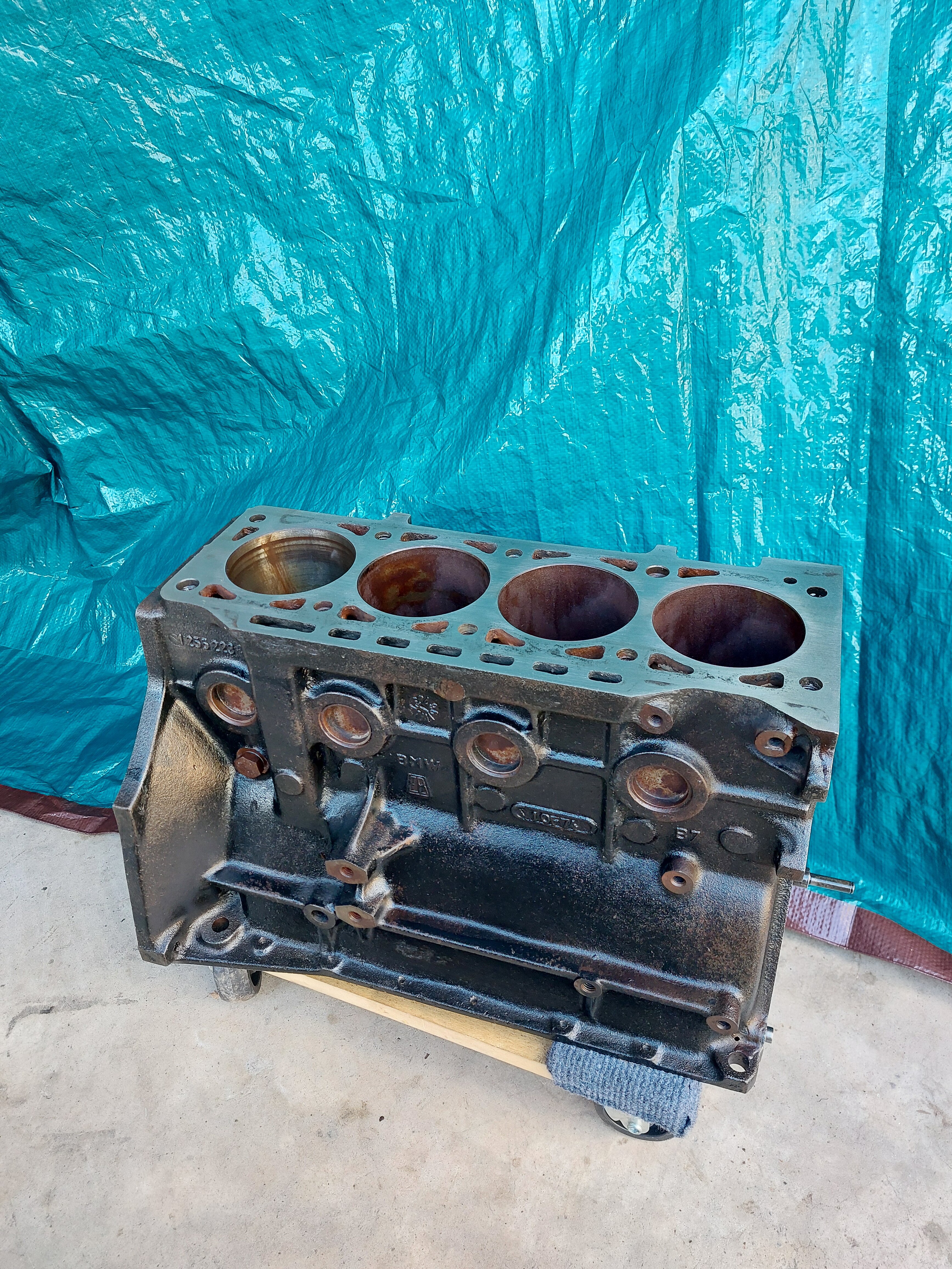 1974 2002 Engine Block |﻿ Engine and Drivetrain