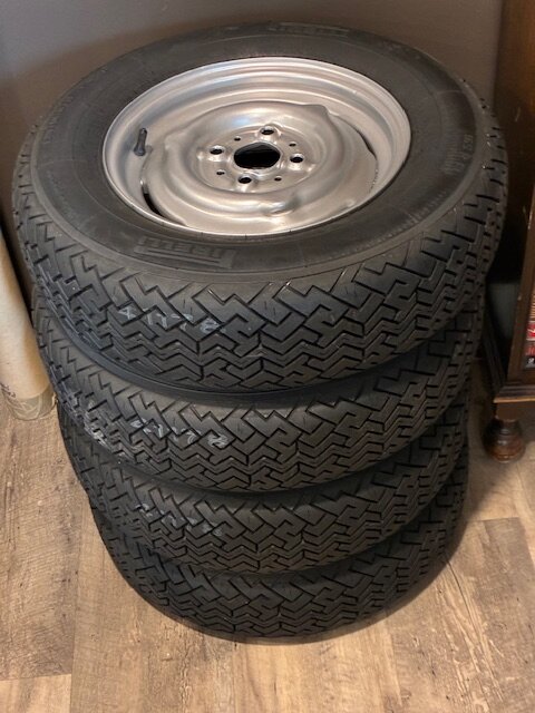 13" rims and Pirelli tires - Wheels - 2002FAQ