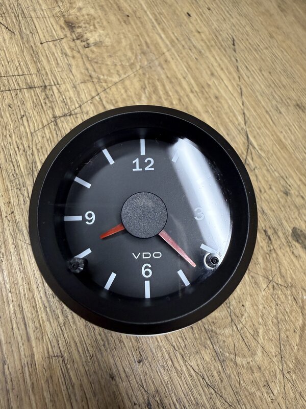 VDO Clock - Cockpit - Body and Interior - 2002FAQ