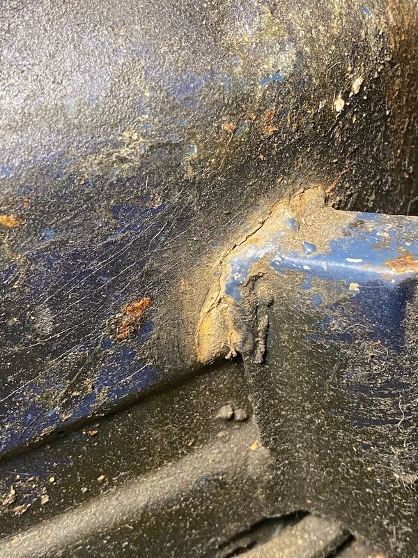 Touring reinforcement - empty box syndrome |﻿ BMW 2002 and other '02