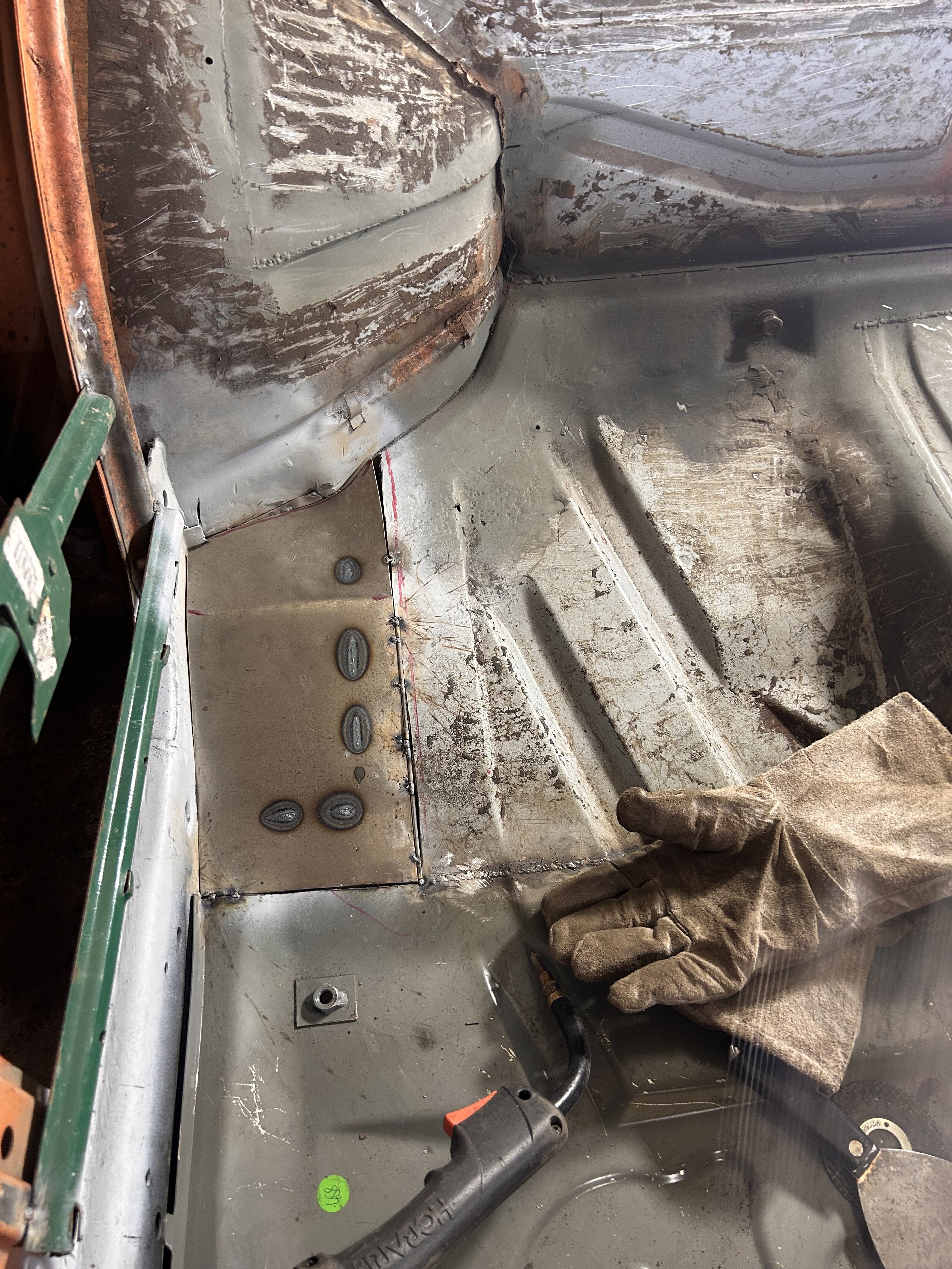 Rear subFrame Mount |﻿ Fixing a Rusty Bimmer