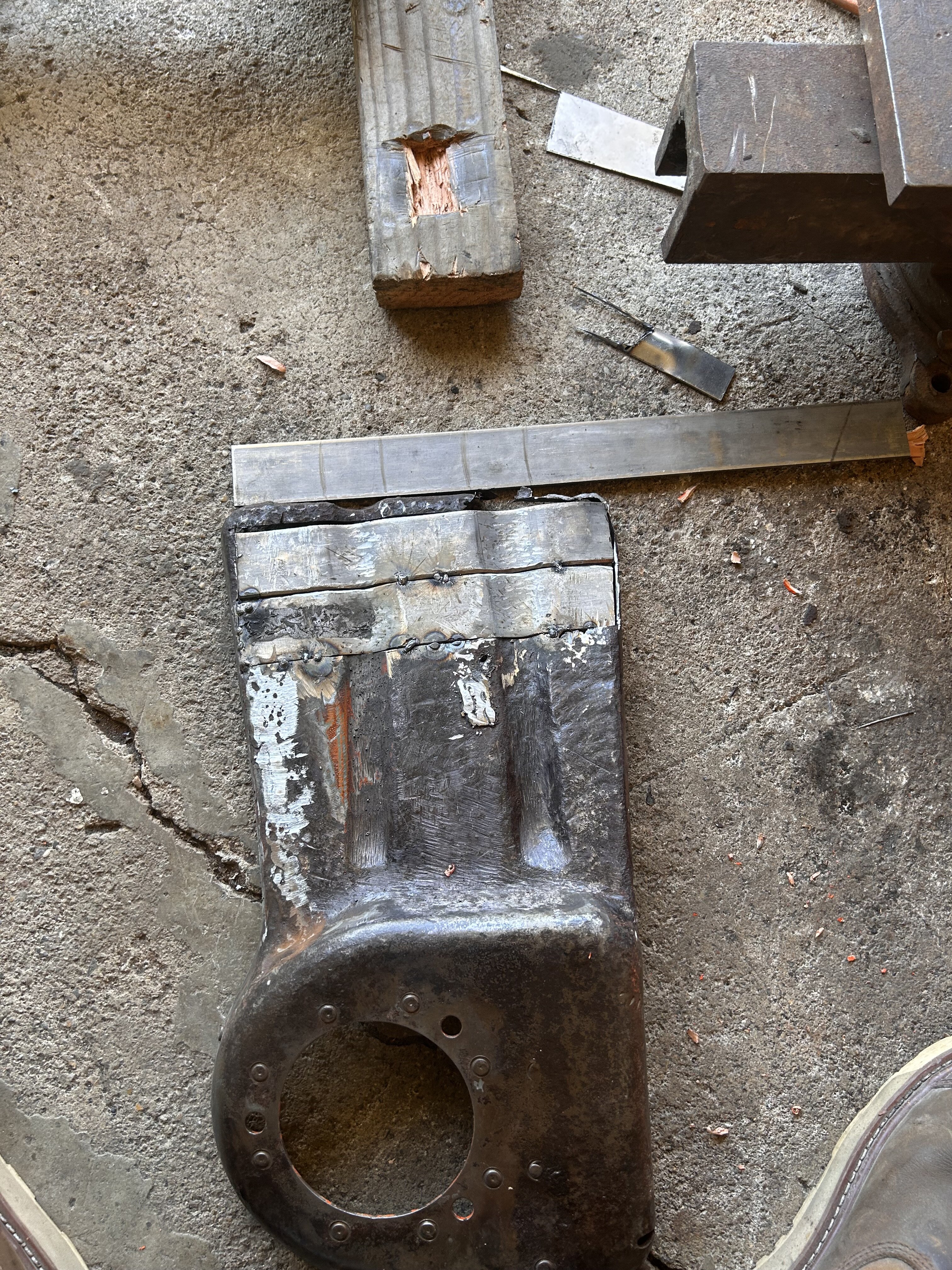 Inner fender strut support? |﻿ Fixing a Rusty Bimmer