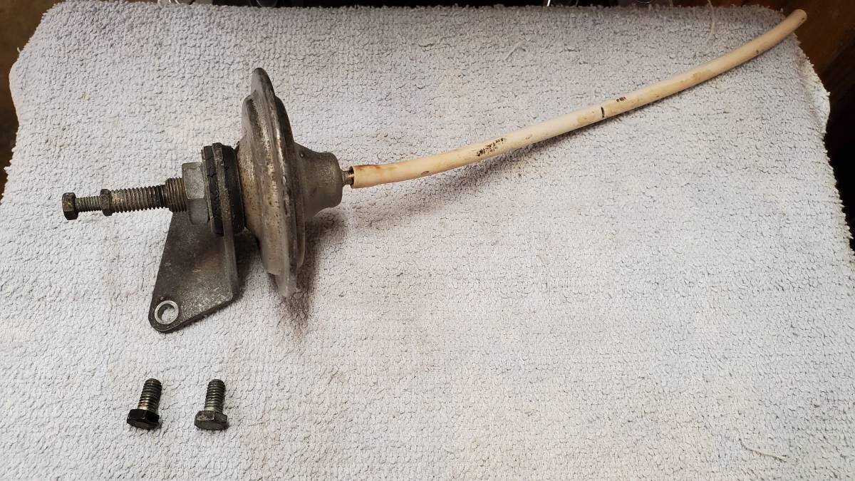 Carb Vacuum Dashpot with bracket and mounting bolts. Working. $35 ...
