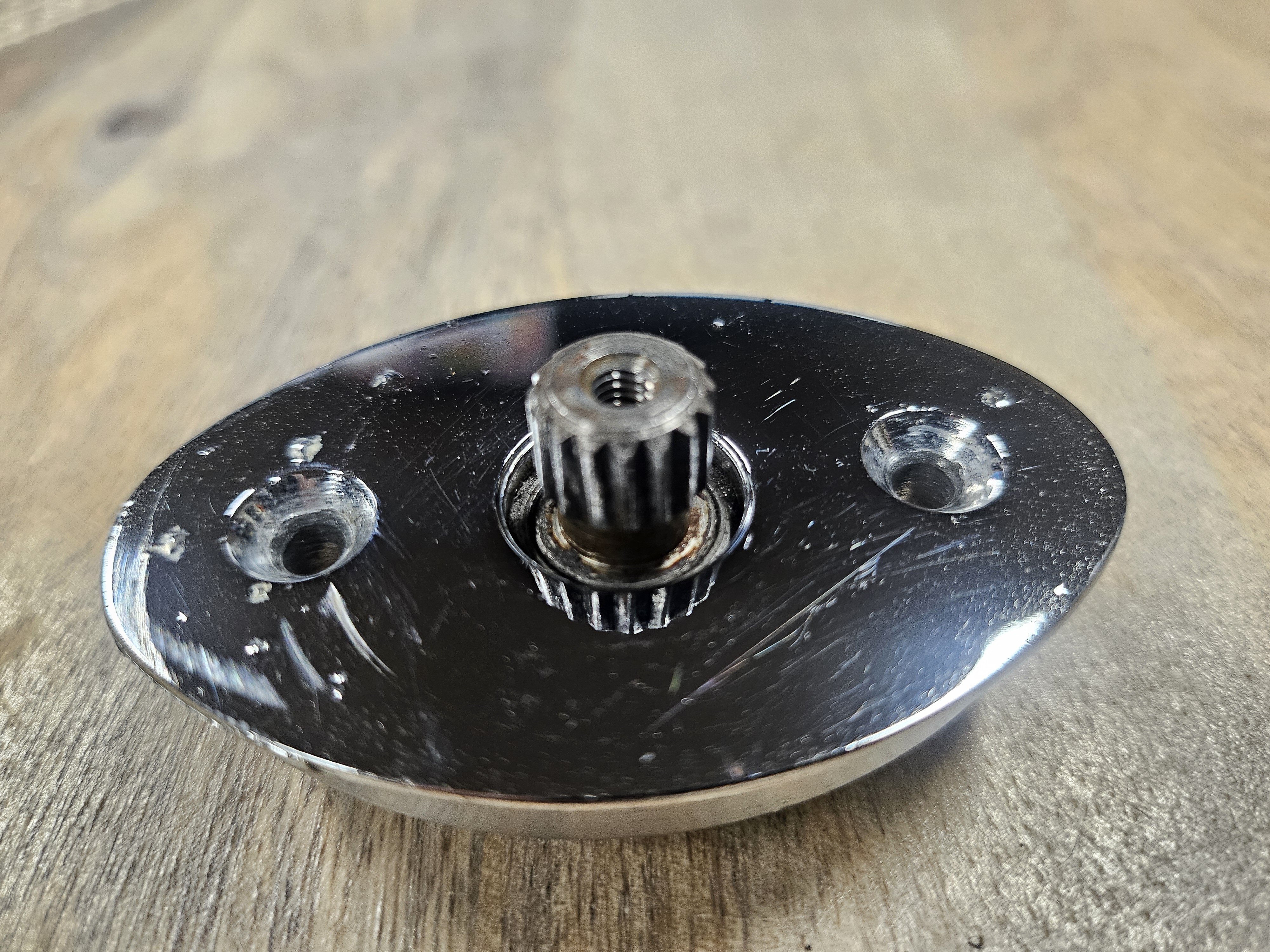 Clean Golde Sunroof gear base assembly Only no handle. |﻿ Body and Interior